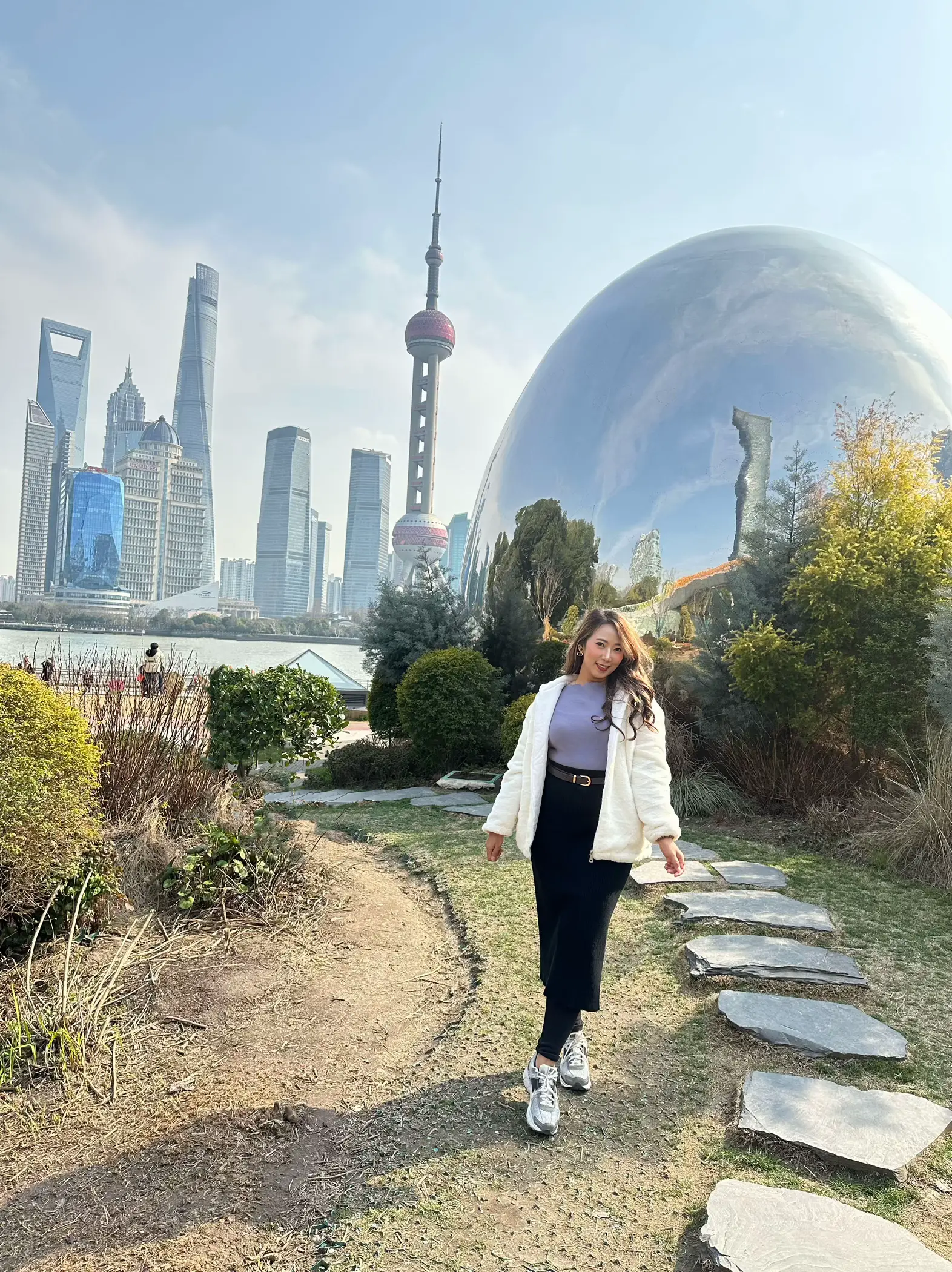 The north bund เซี่ยงไฮ้ … ที่เดียว ถ่าย ได้กี่ท่ามาดู!!! | แกลเลอรีที่โพสต์โดย lookbua92 | Lemon8