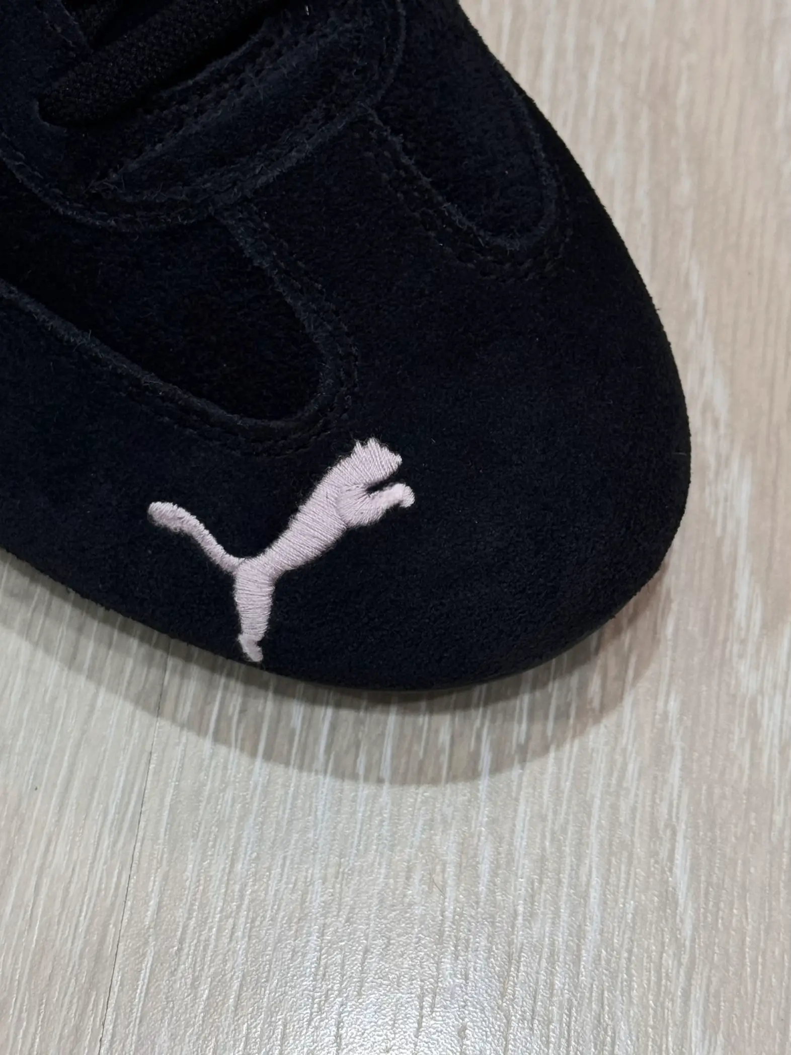 Puma Speedcat Black Pink 🖤 | แกลเลอรีที่โพสต์โดย FAH 🐿 94♾ | Lemon8