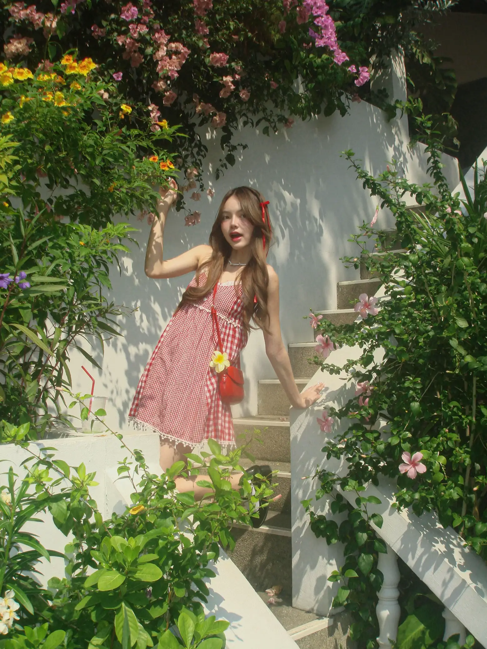 Summer Rain Cafe - red outfit🍒 | แกลเลอรีที่โพสต์โดย nara | Lemon8