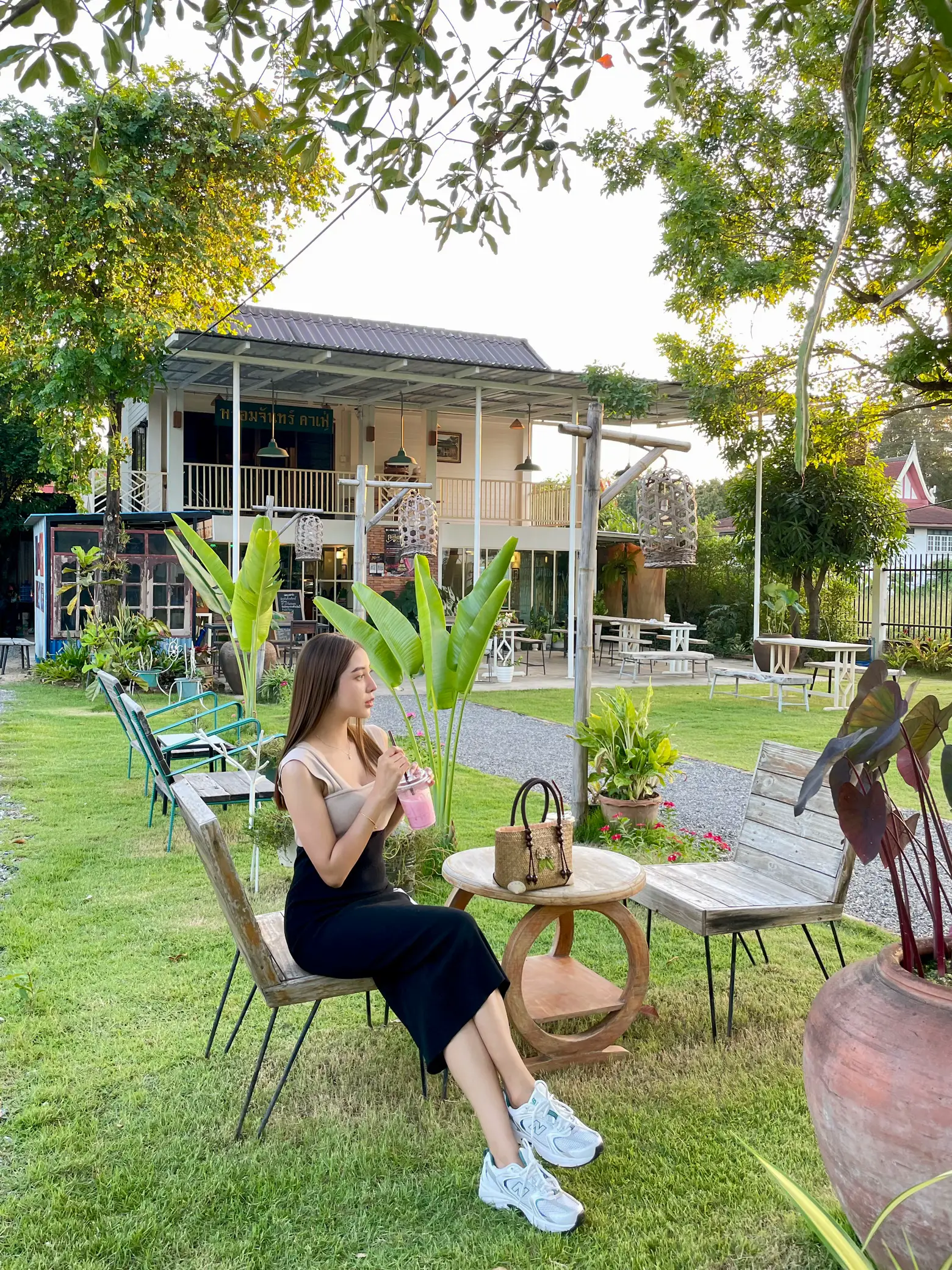 Promchan Cafe | แกลเลอรีที่โพสต์โดย NIDA | Lemon8