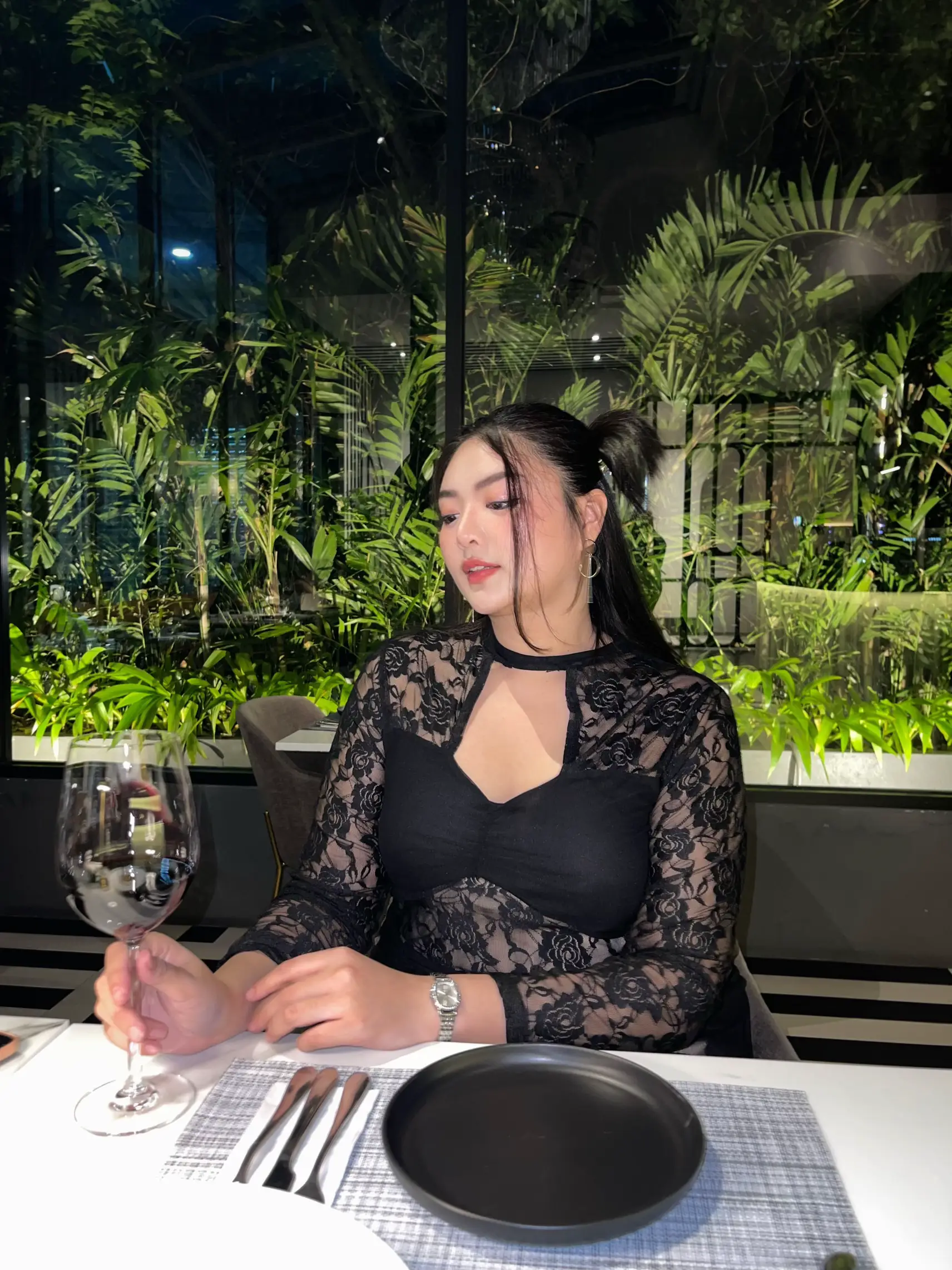 Ootd 🖤 สาวอวบแต่งลุค sexy ไป dinner 🍷 | แกลเลอรีที่โพสต์โดย นางฟ้าตัว ...