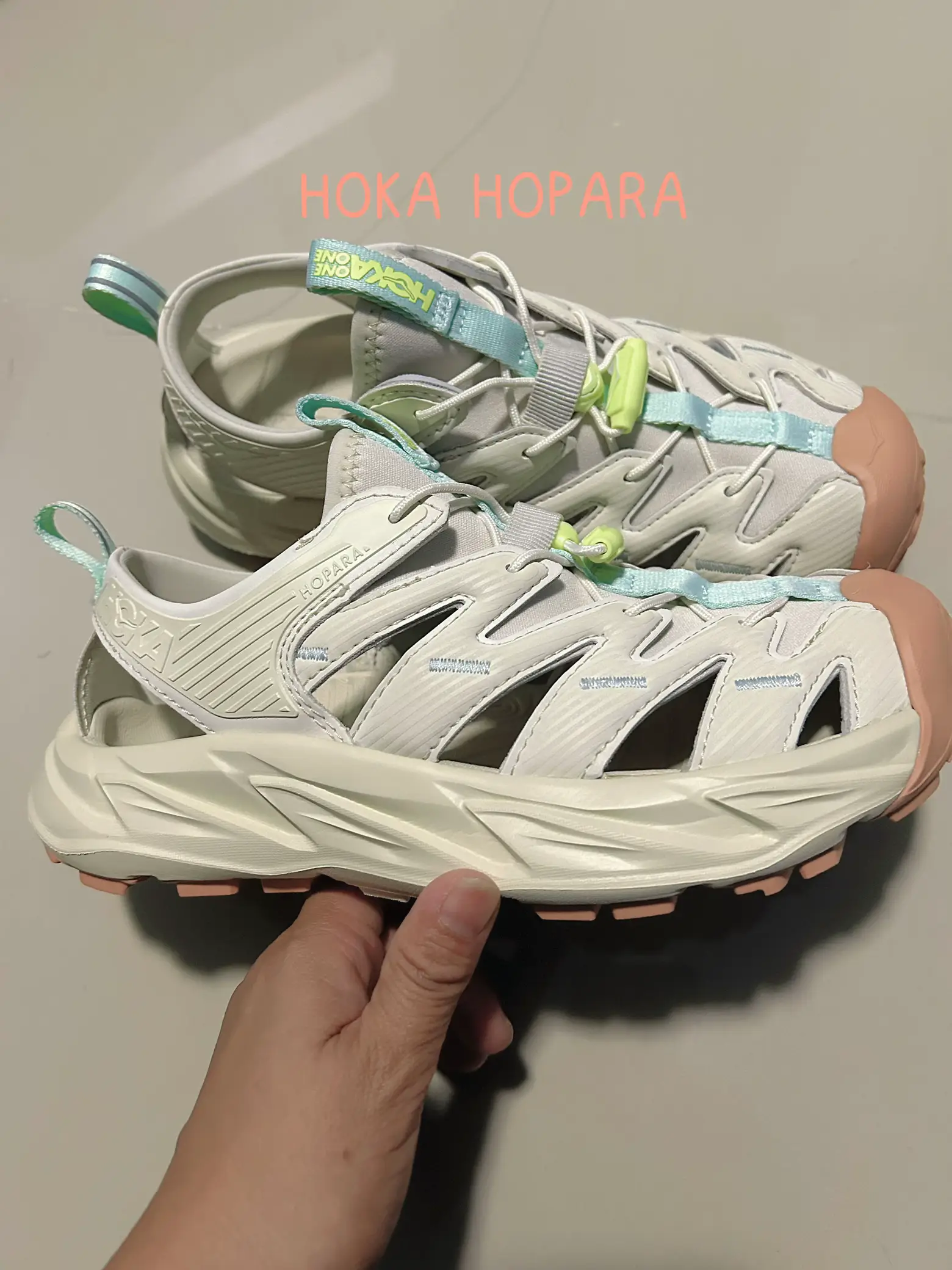 Review hoka hopara 2 เดินดีโดนใจ | แกลเลอรีที่โพสต์โดย Thintin | Lemon8