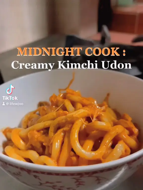 Part 1 | Midnight Cooking - Creamy Kimchi Ramen | Video published by ...