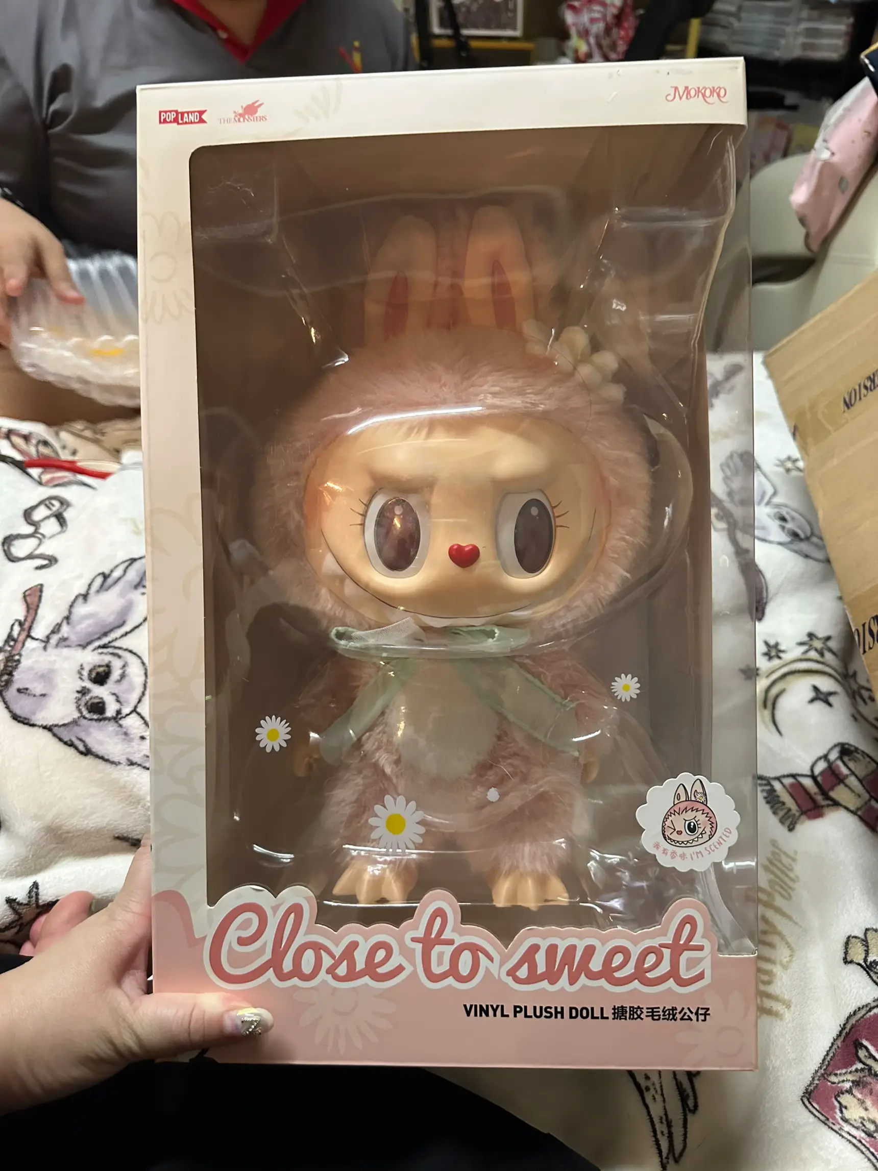 Labubu : close to sweet | แกลเลอรีที่โพสต์โดย NUTSUDA | Lemon8