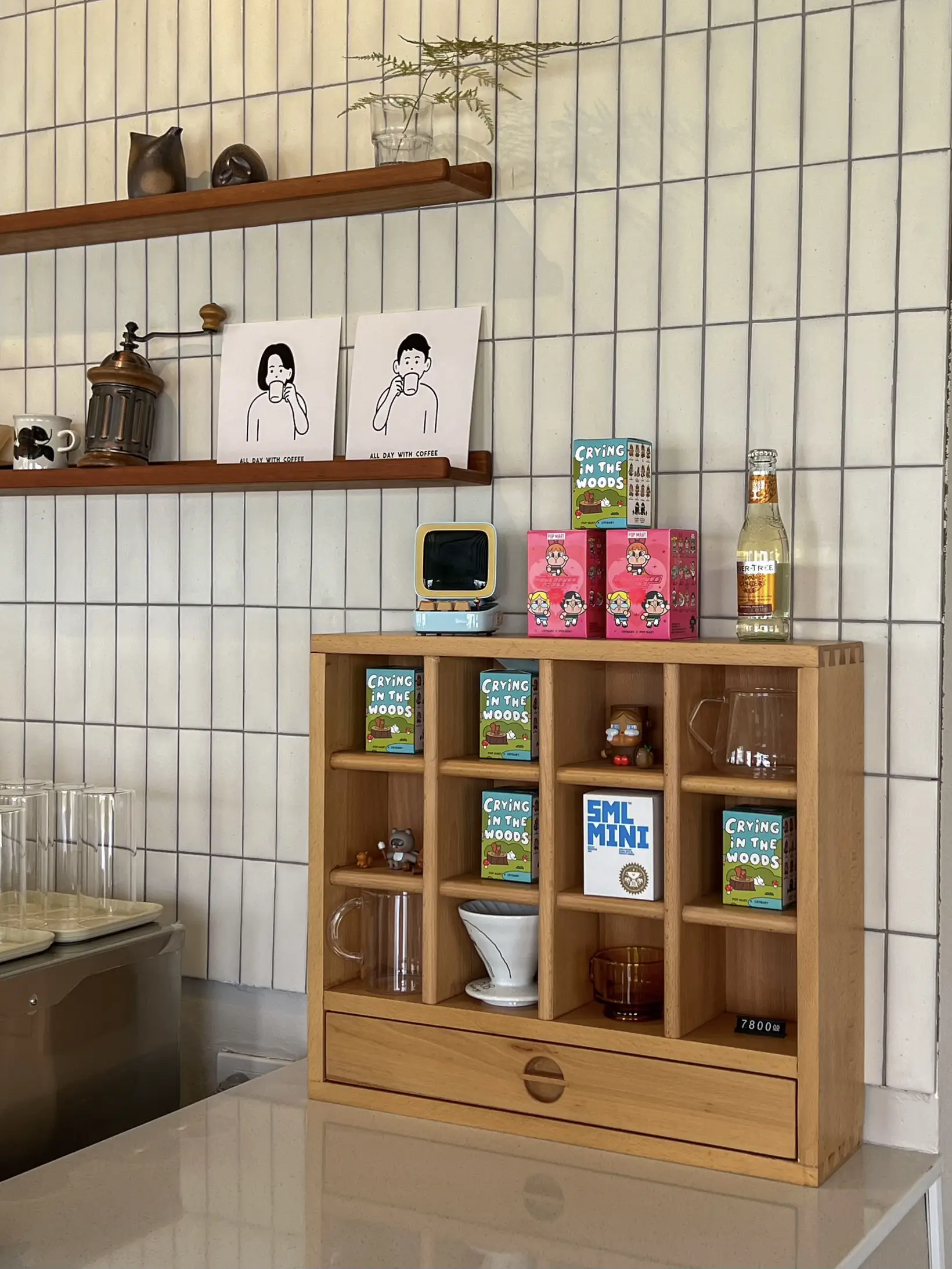 🥯คาเฟ่สไตล์โฮมมี่ vibe ดีย่านปทุมธานี!🛋️🪴 | Galeri disiarkan oleh Jabchaith | Lemon8