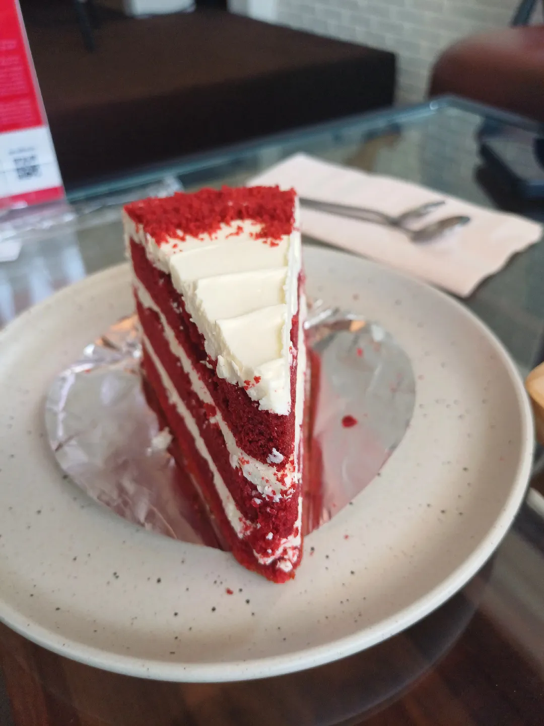 crew roster cafe หลัง ม.รามคำแหง | แกลเลอรีที่โพสต์โดย เจ้านันท์ | Lemon8