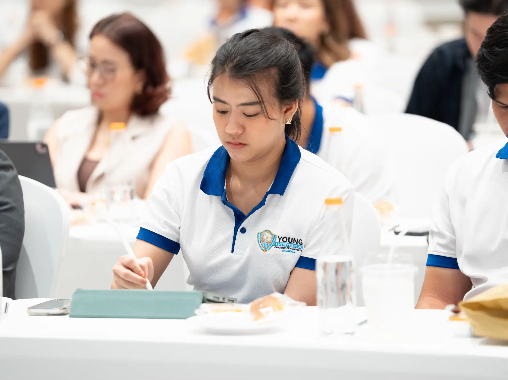 พี่หนุ่ม Money Coach บรรยายการเงินธุรกิจให้กับ YEC Songkhla | แกลเลอรีที่โพสต์โดย Namfinance ...