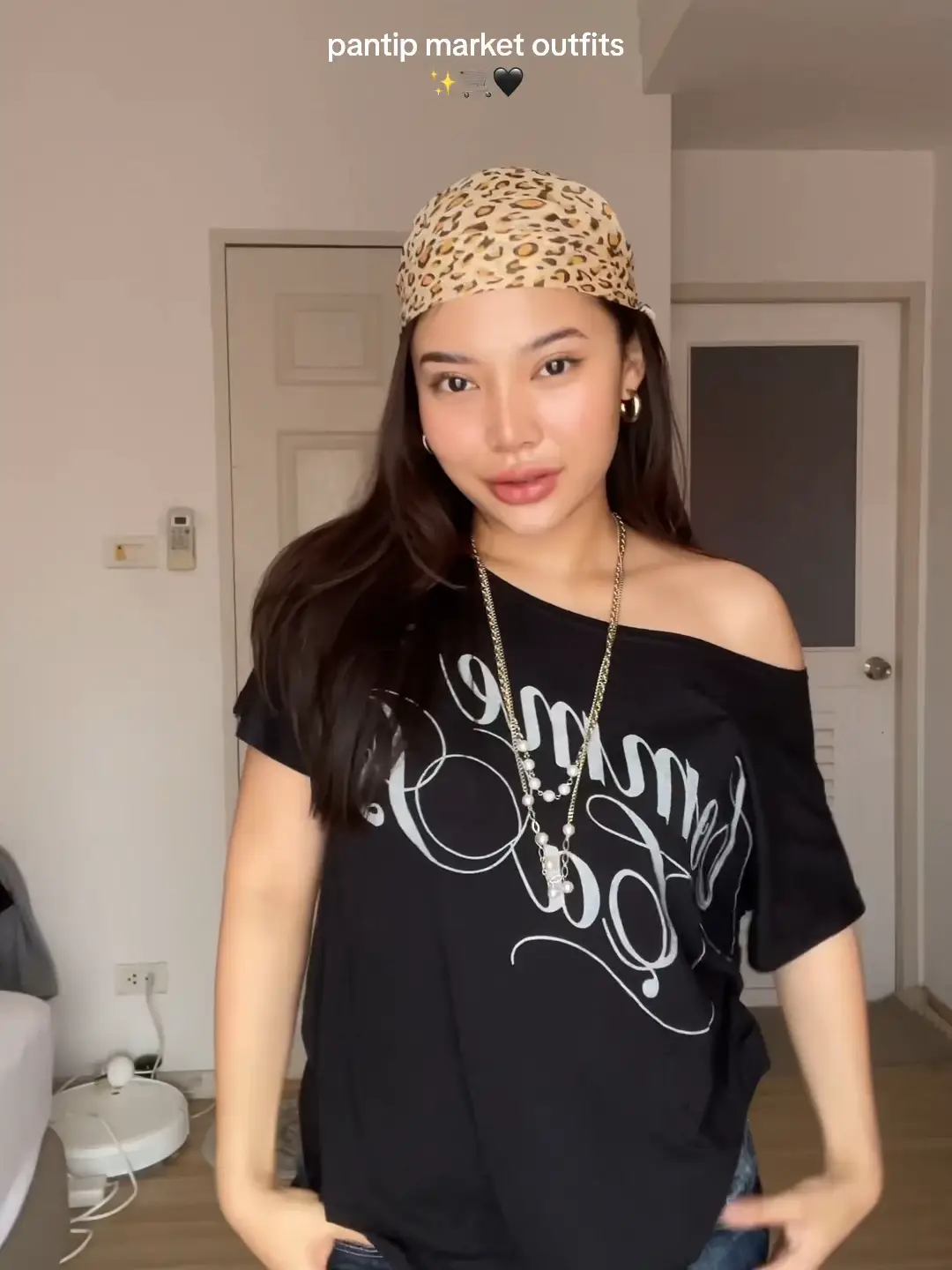 Pantip市場の衣装!あなたはPantip市場に何を持っていますか?👀🖤🛒 | Aomananyacdの投稿動画 | Lemon8