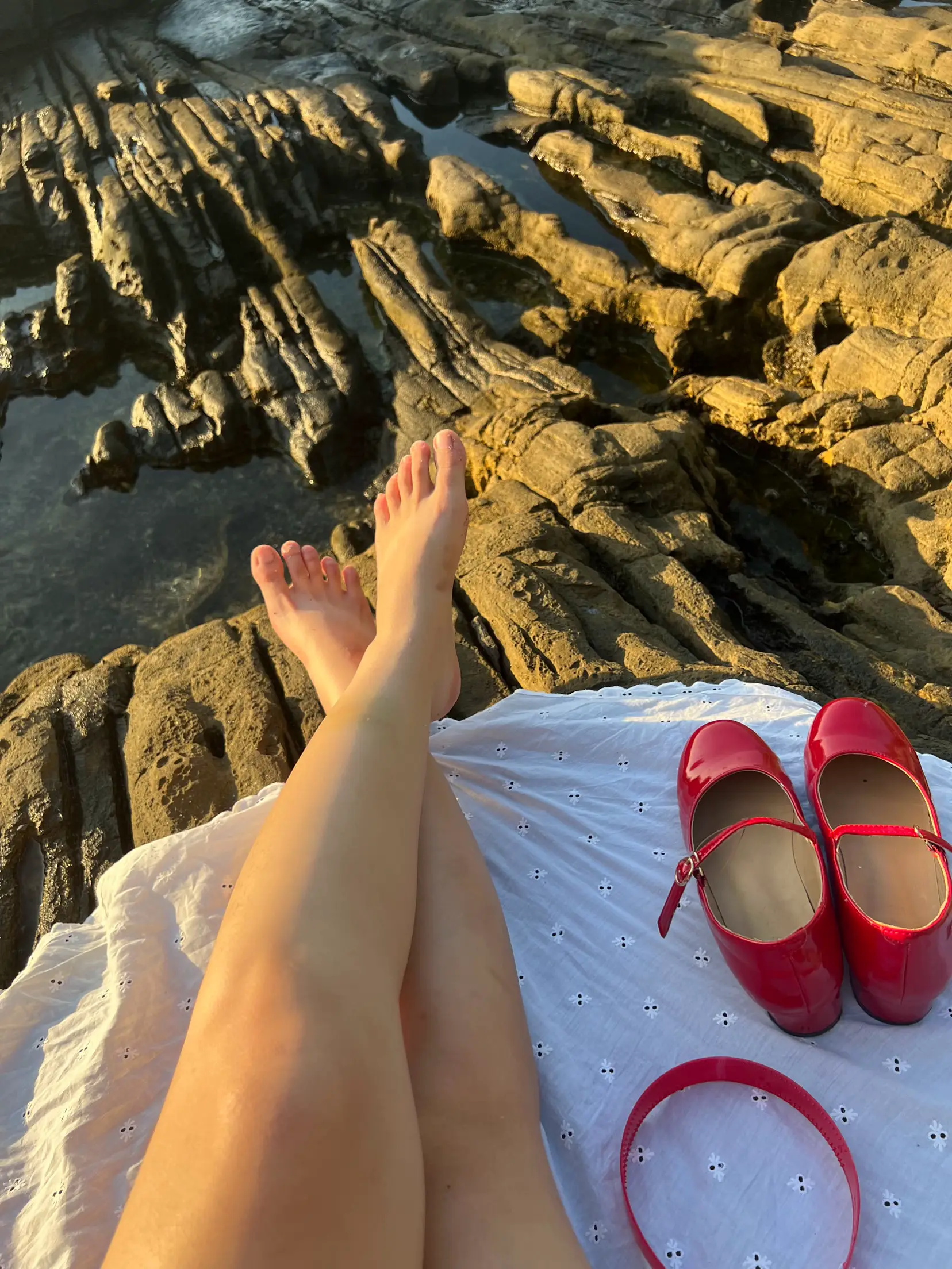 ไปดูsunset ที่‘เกาะสีชัง’กัน🌅 | แกลเลอรีที่โพสต์โดย noodee_____ | Lemon8