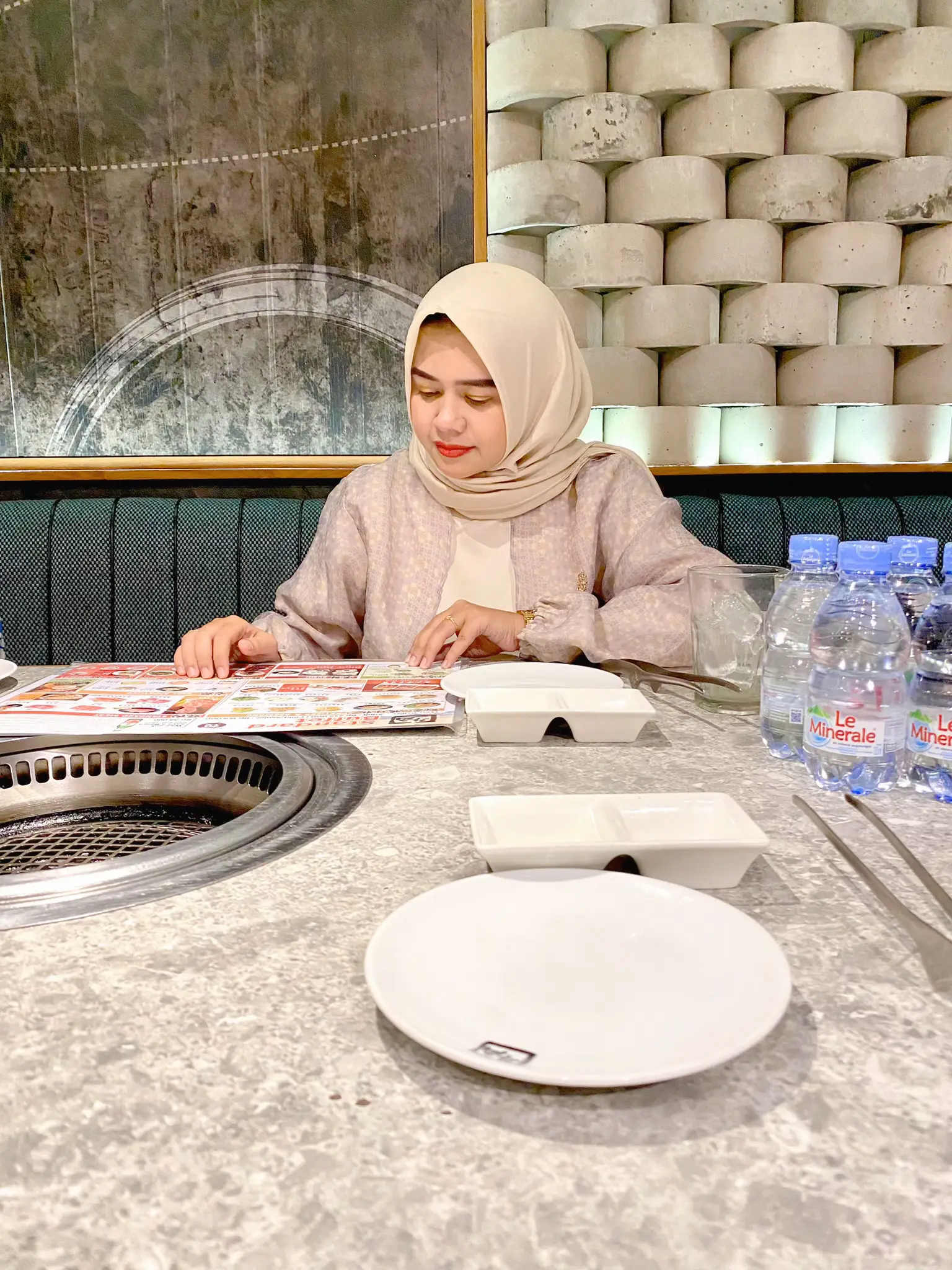 Outfit nongkrong di Mall | Galeri diposting oleh Kawa_ | Lemon8