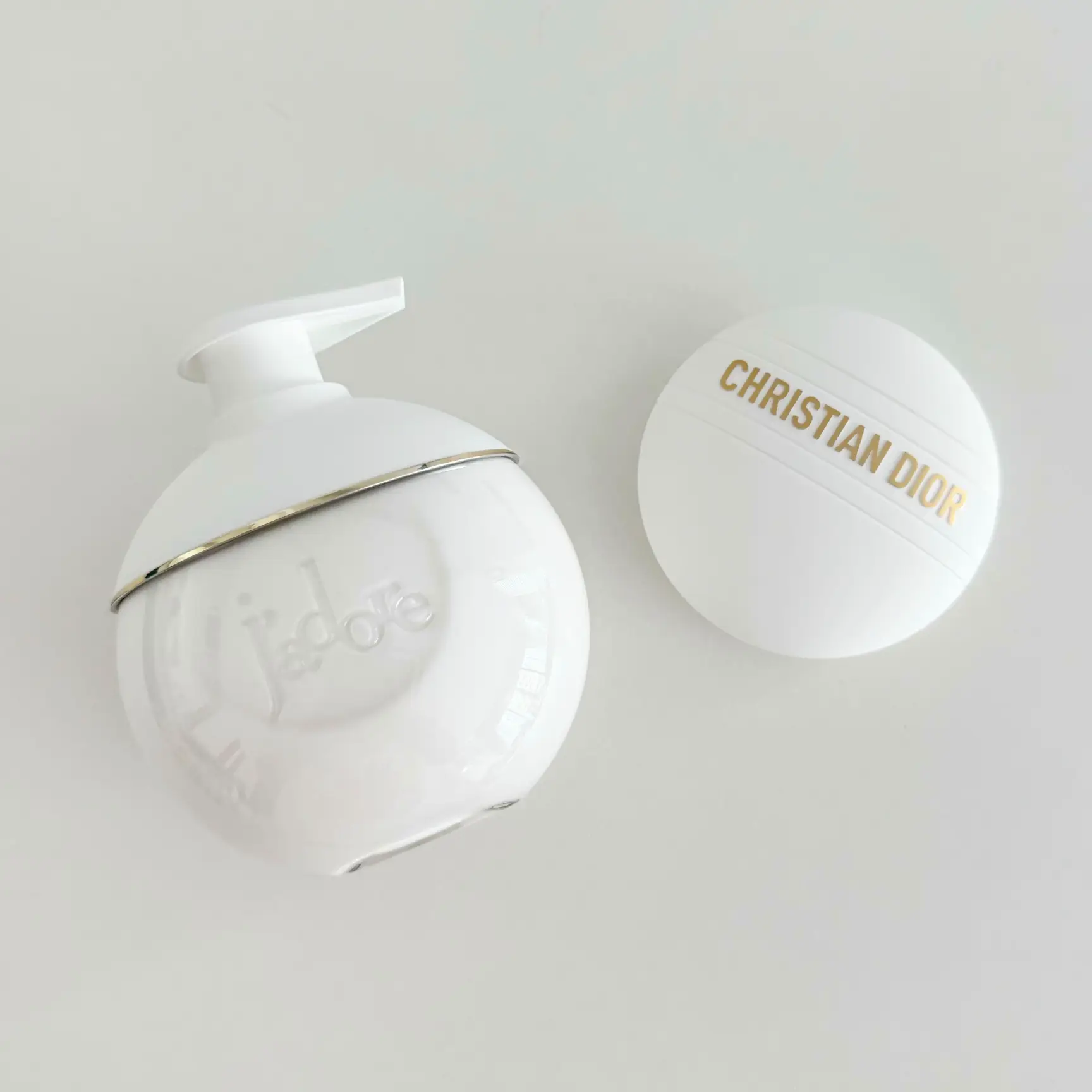 Dior J’adore New Hand Cream / Body Lotion | แกลเลอรีที่โพสต์โดย ...