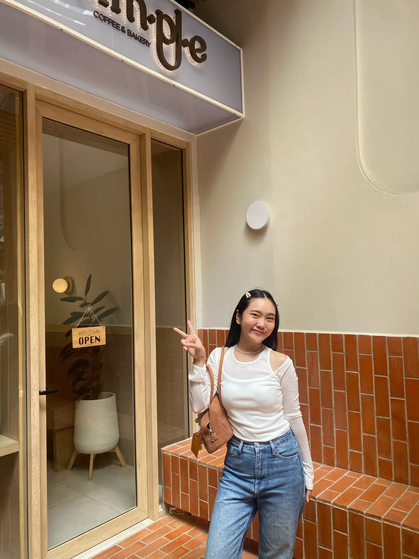 Ample Cafe คาเฟ่เปิดใหม่ ย่านเจริญนคร10 | แกลเลอรีที่โพสต์โดย newnewnnn ...