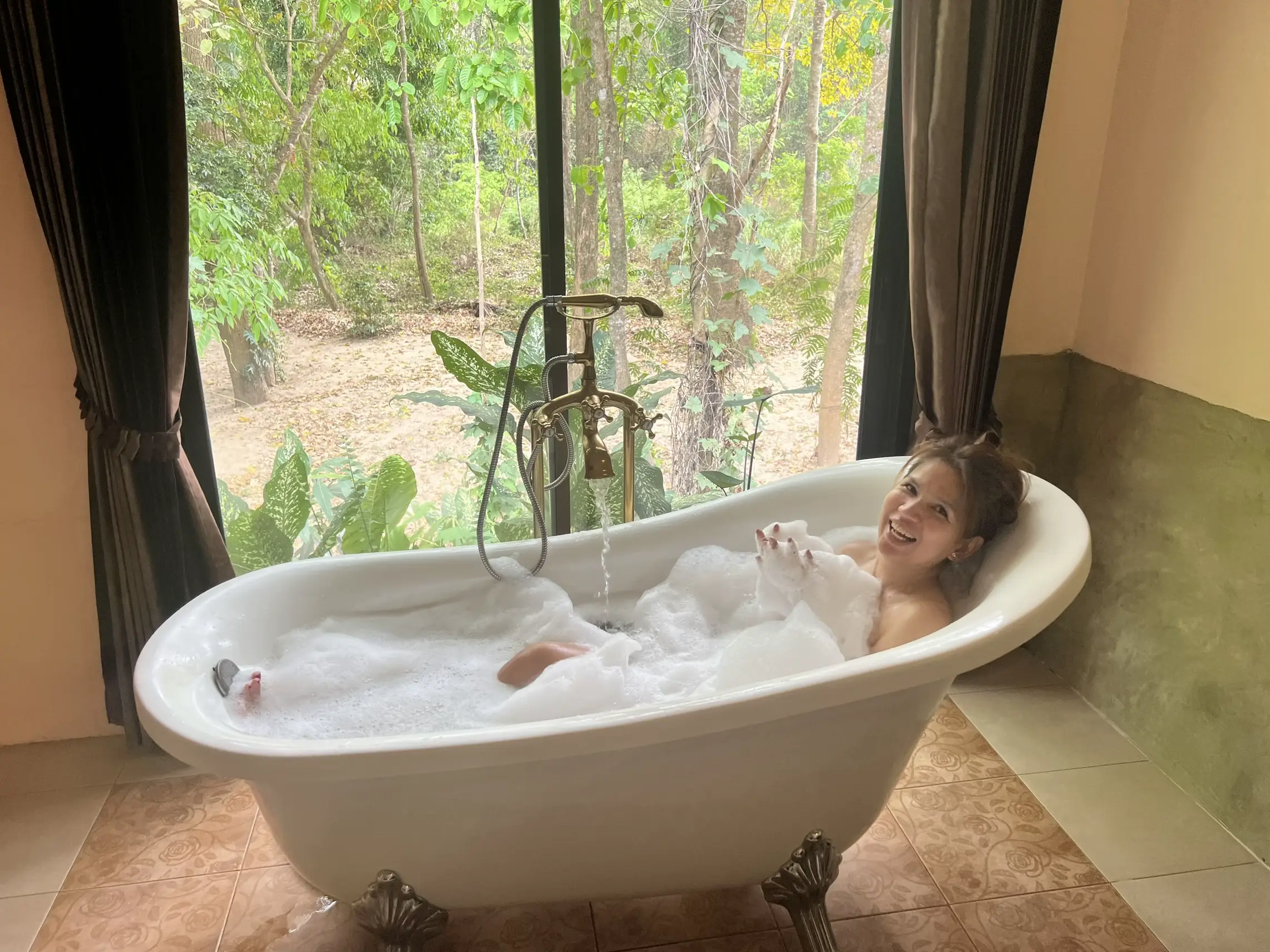 เที่ยวสวนผึ้ง แบบไม่มีรถ | แกลเลอรีที่โพสต์โดย Sataporn Ka | Lemon8