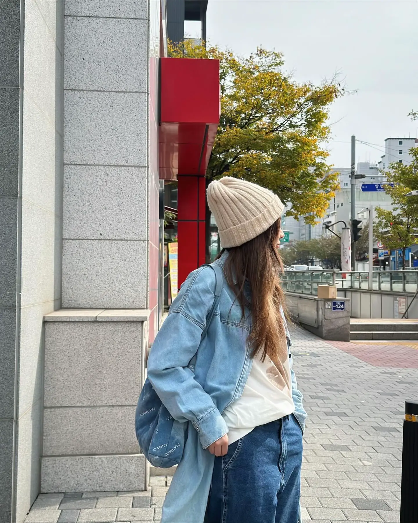 OOTD ALL DENIM DAY 💙🩵🤍 | แกลเลอรีที่โพสต์โดย Vg.good | Lemon8