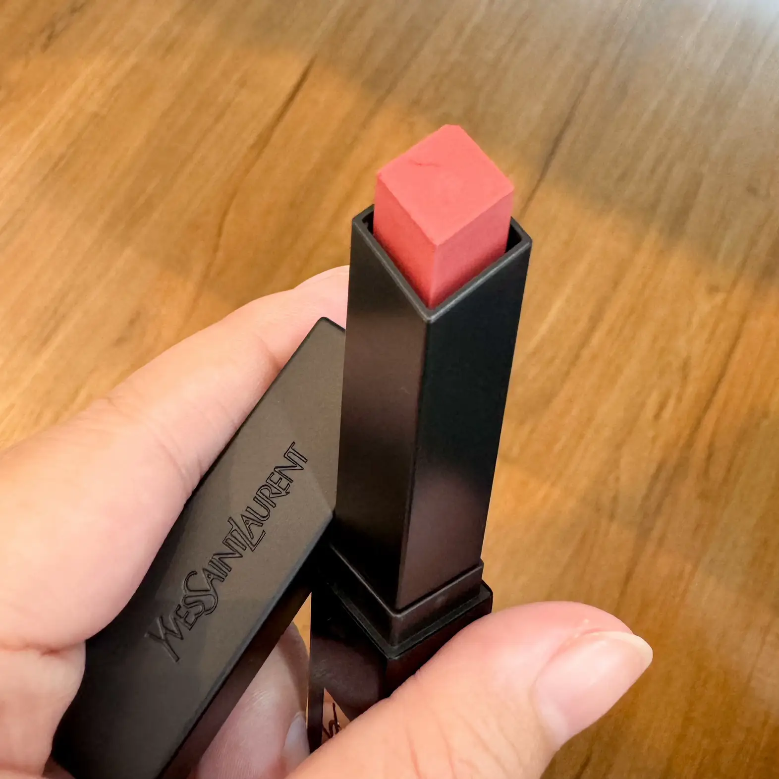 💕YSL the slim velvet radical *301 (หวานละมุน) | แกลเลอรีที่โพสต์โดย ...