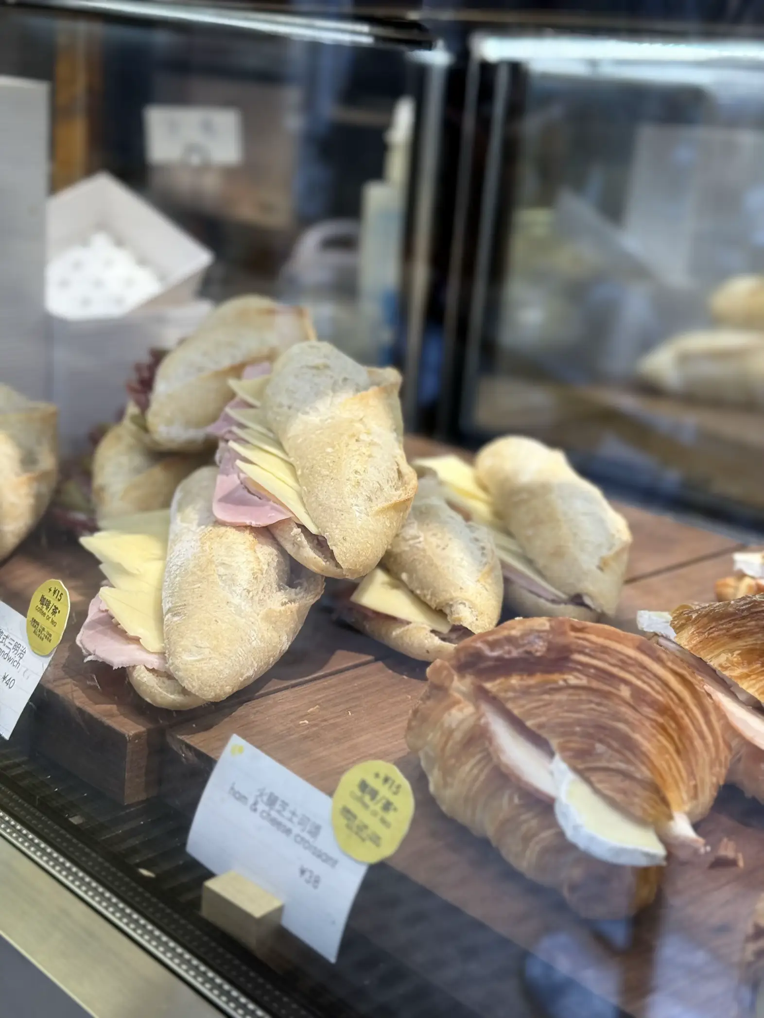 Luneurs Shanghai 🥐🧁 | แกลเลอรีที่โพสต์โดย IFAVV | Lemon8