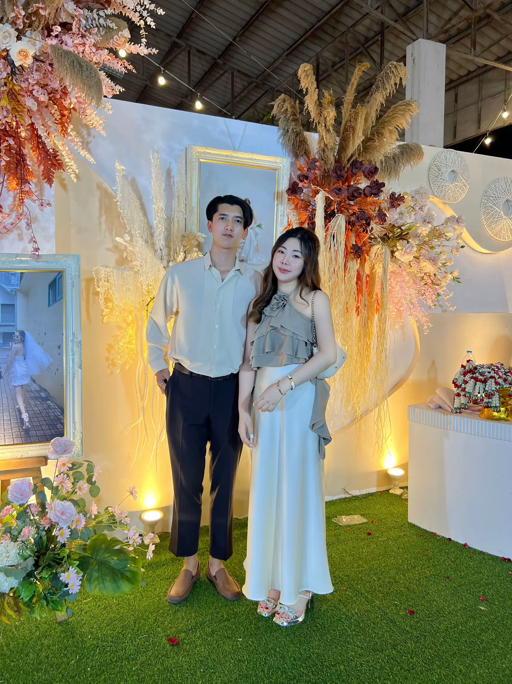 OOTD : WEDDING แต่งตัวไปงานแต่งกับแฟน โทนน้ำตาล ครีม🤎 | แกลเลอรีที่ ...