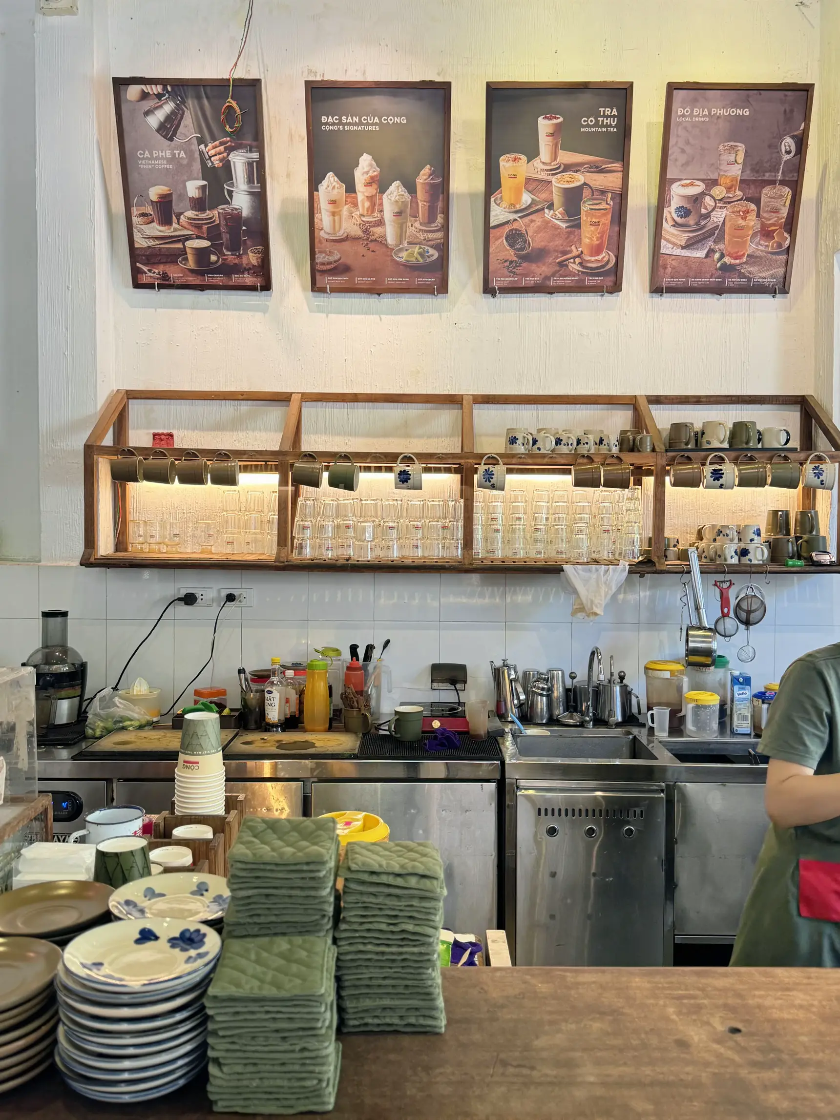 Cong ca phe Cafe 🇻🇳 | แกลเลอรีที่โพสต์โดย Katin ️ | Lemon8