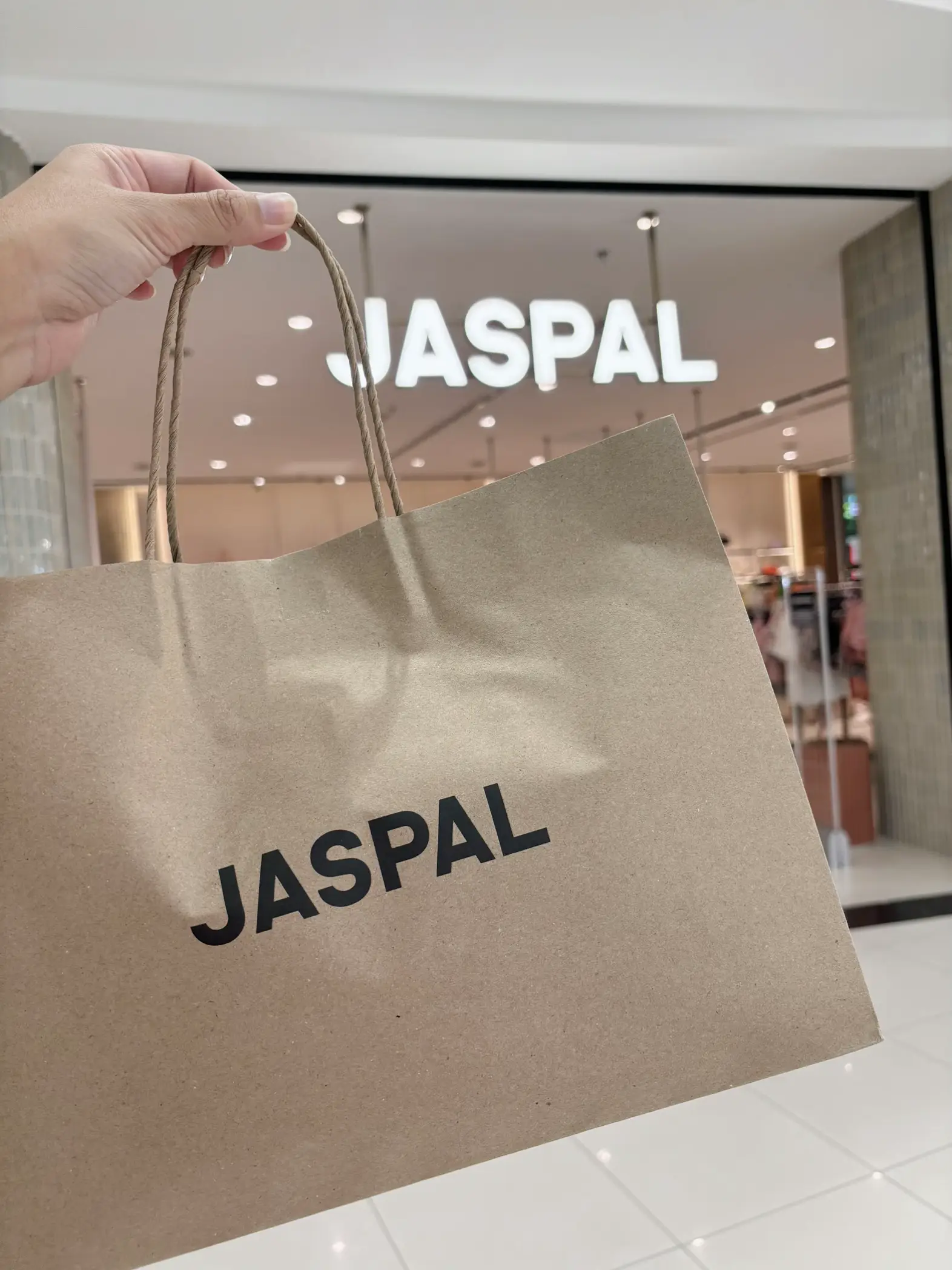 JASPAL UP TO 50 % | แกลเลอรีที่โพสต์โดย ชมพูพาพาย | Lemon8