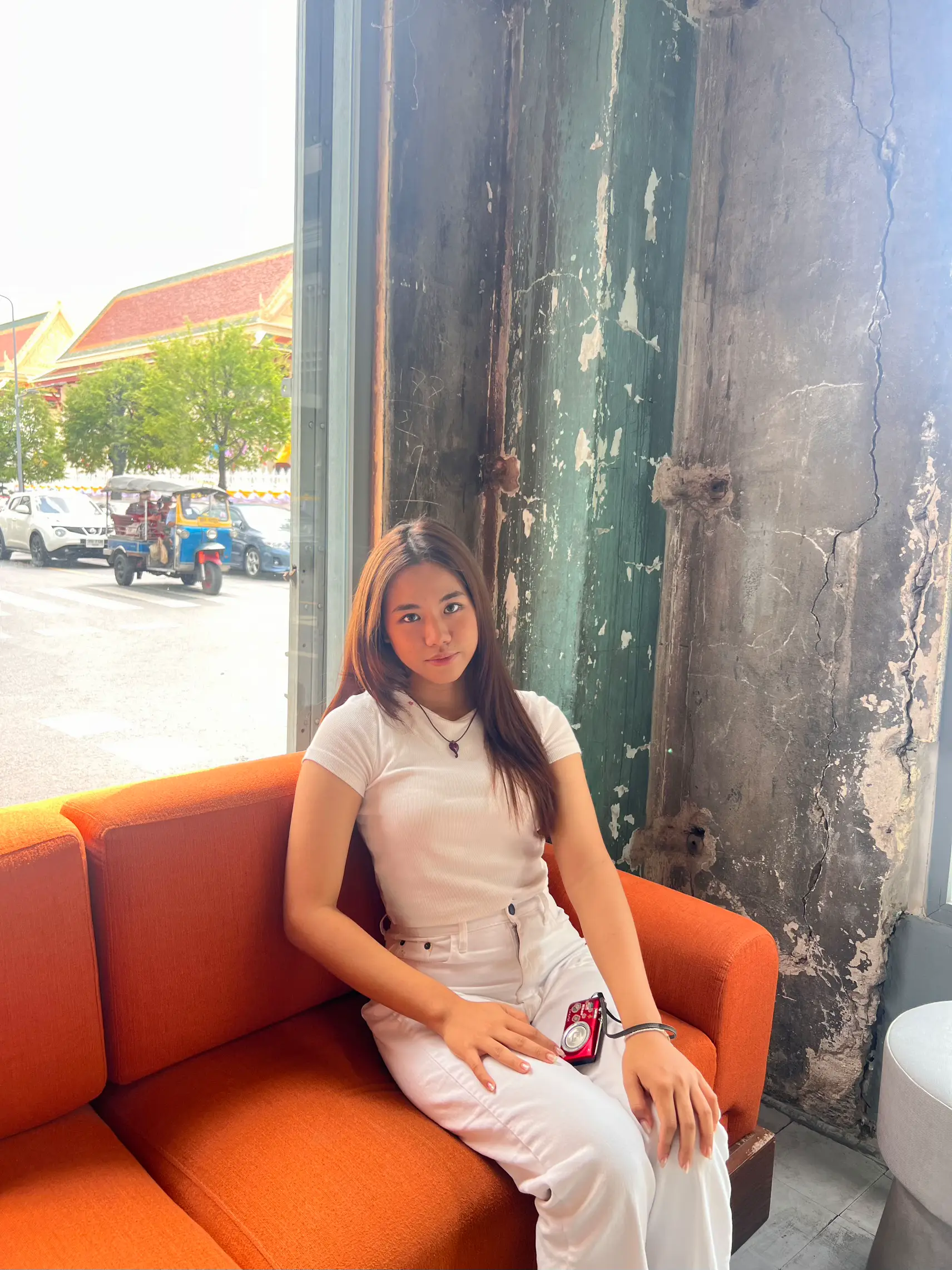 คาเฟ่เเนววินเทจเมืองเก่า เเถว Mrt สามยอด | แกลเลอรีที่โพสต์โดย md• | Lemon8