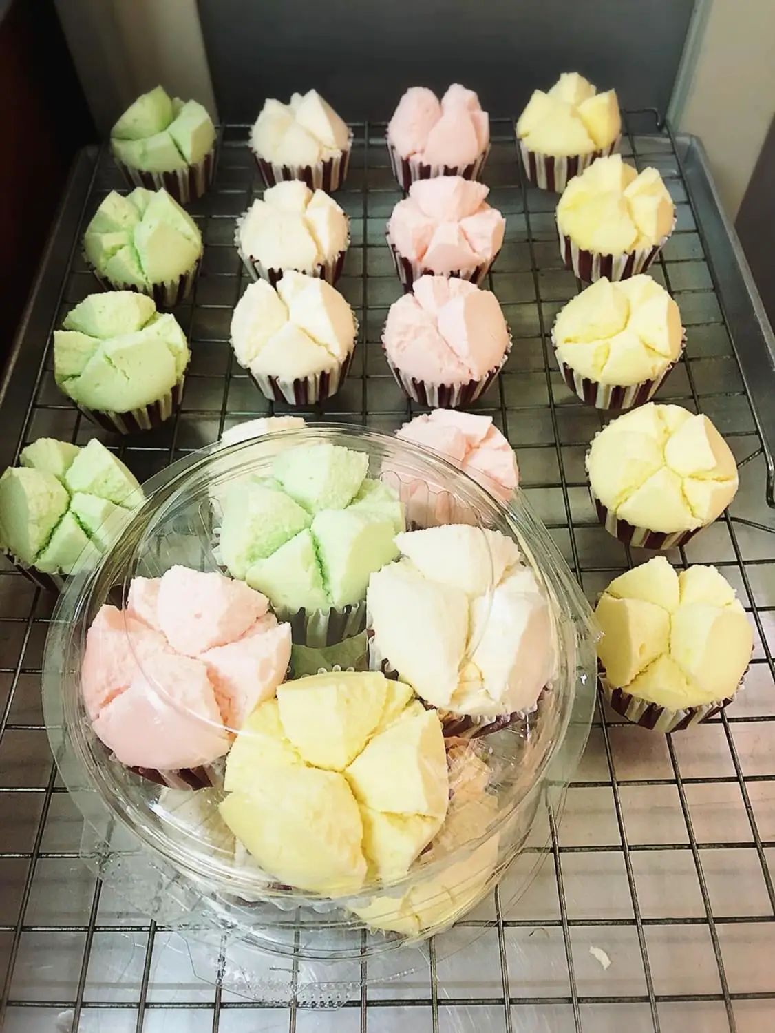 ฝึกทำปุยฝ้าย ไว้ไหว้ตรุษจีน | แกลเลอรีที่โพสต์โดย iew cool | Lemon8