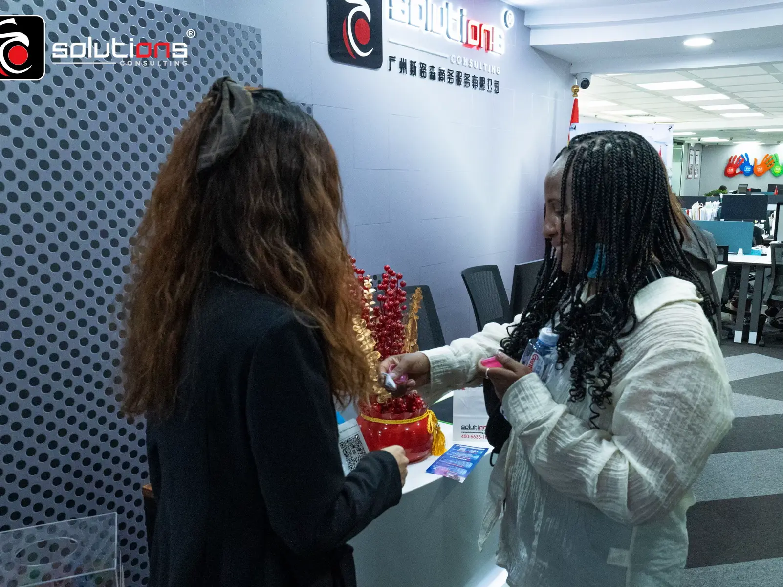 The final phase of the 134th Canton Fair is coming | Gallery posted by SOLUTIONS | Lemon8