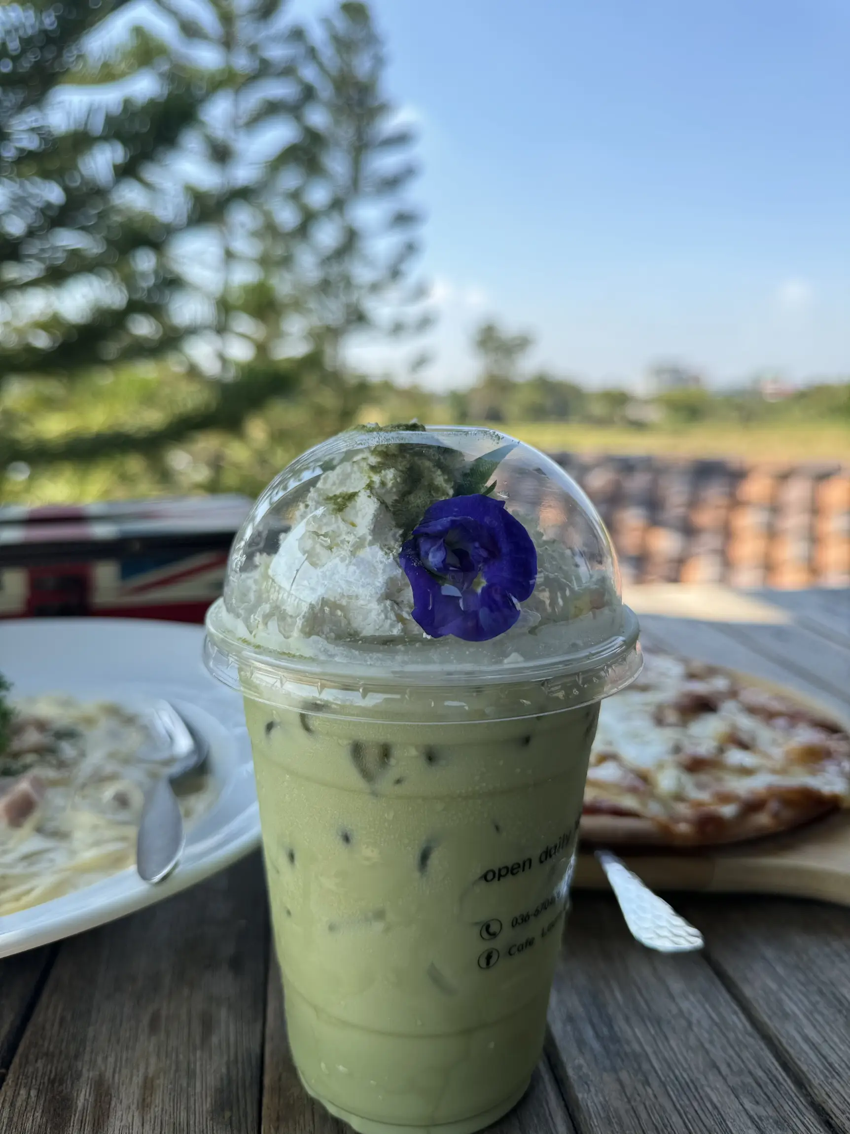 Cafe Laura Bar and Restaurant-หินกอง | แกลเลอรีที่โพสต์โดย Nos | Lemon8