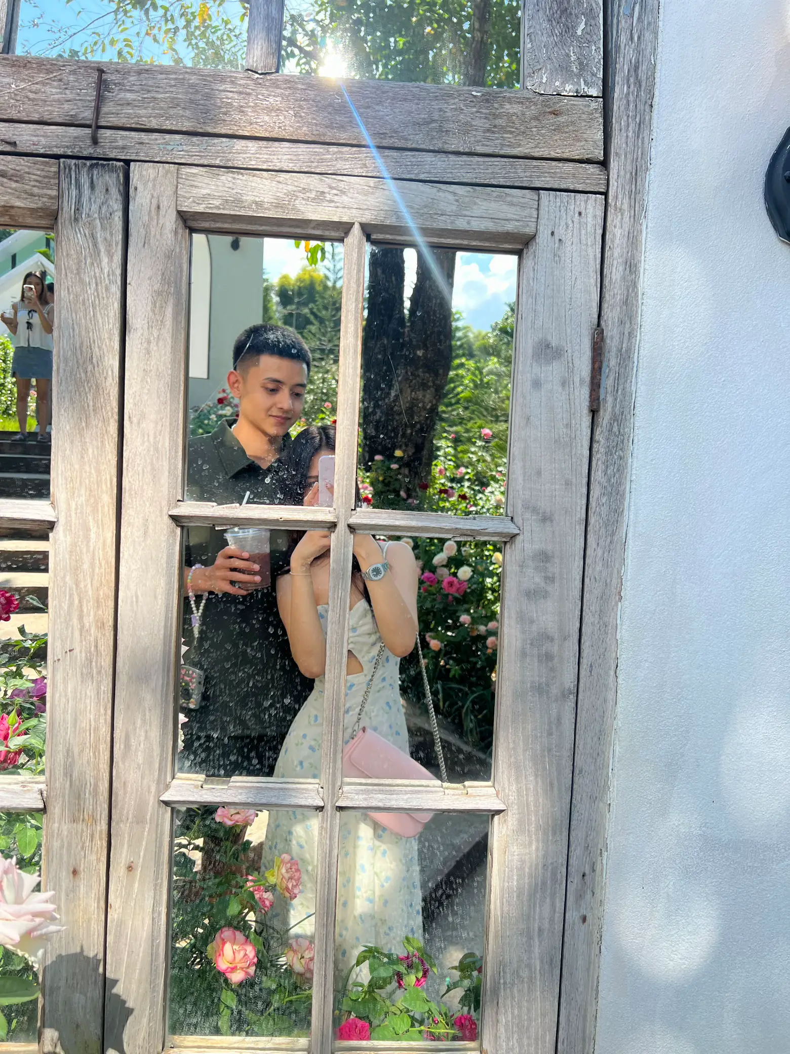 คาเฟ่ดอกไม้เชียงใหม่ 🌷💐 | แกลเลอรีที่โพสต์โดย Iseve.e | Lemon8