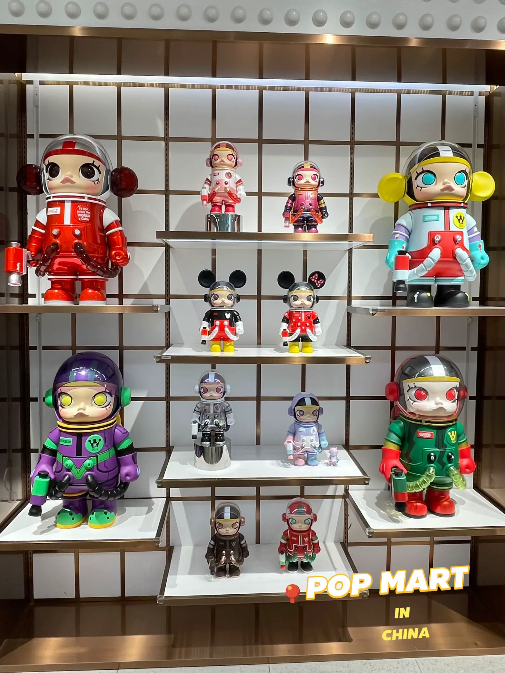 รีวิว POP MART ที่ประเทศจีน 🇨🇳 | แกลเลอรีที่โพสต์โดย WANG-BRIFERN 🫶🏼 ...