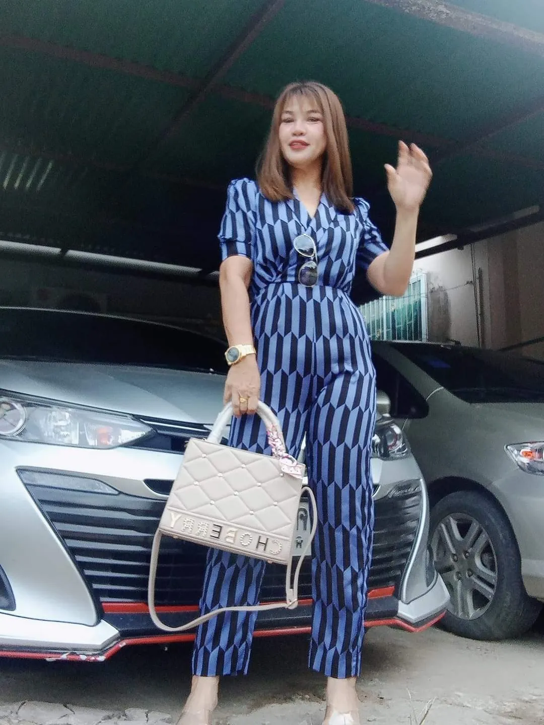 50+แล้วไงเรียบหรูดูแพงในราคาหลักร้อย | แกลเลอรีที่โพสต์โดย Chanida ...