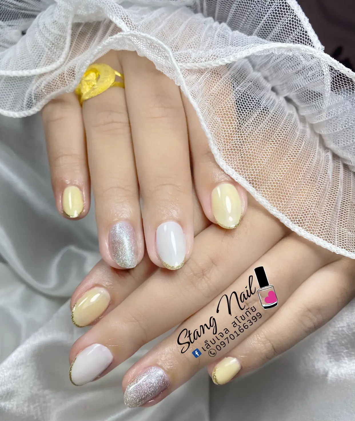 ขาว+เหลืองพาสเทล | แกลเลอรีที่โพสต์โดย ชื่อ’ สตางค์ | Lemon8