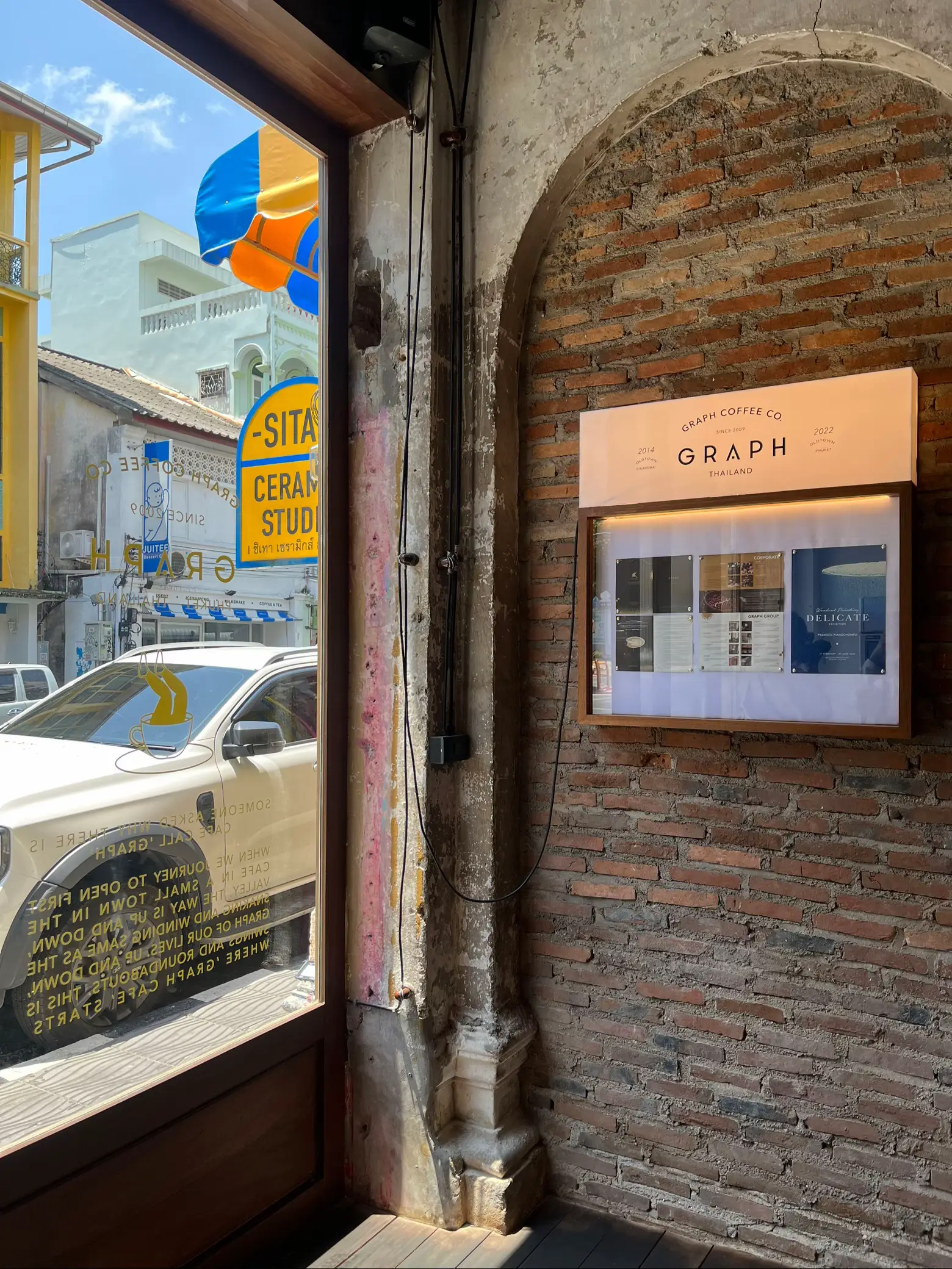 คาเฟ่ภูเก็ต GRAPH PHUKET | แกลเลอรีที่โพสต์โดย แต้วรีวิว | Lemon8