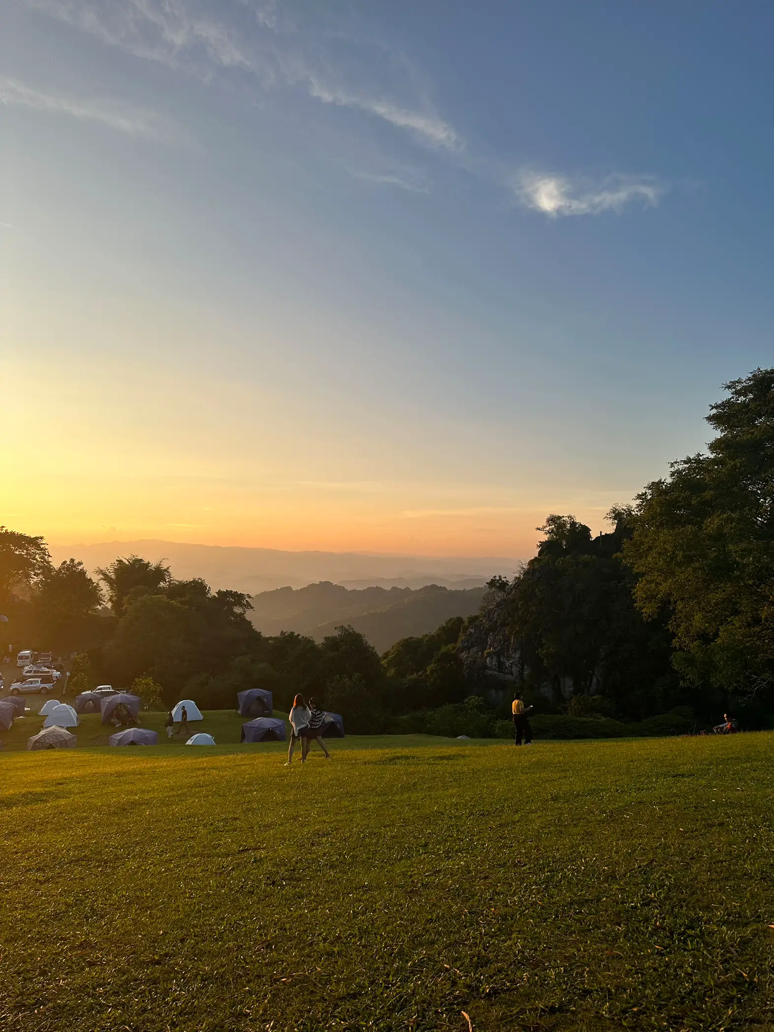 SOMEWHERE (ดอยเสมอดาว) | แกลเลอรีที่โพสต์โดย ACE | Lemon8