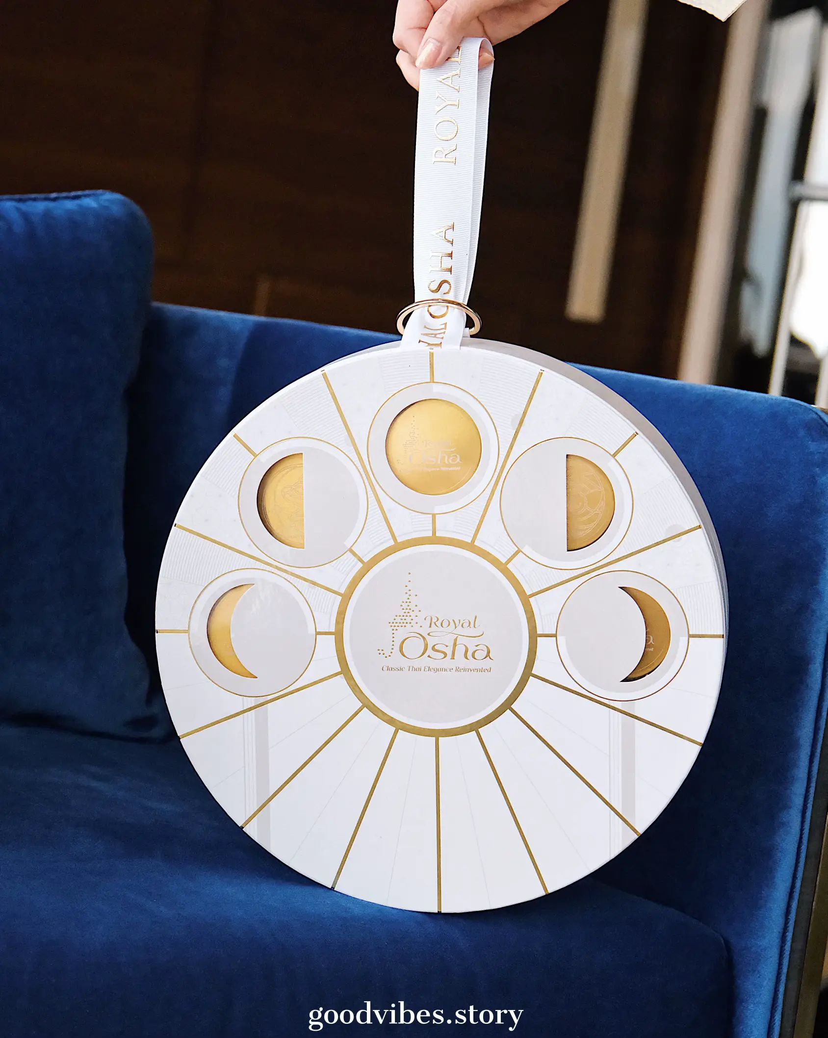 ขนมไหว้พระจันทร์เลิศรส ตำรับ Royal Osha 🥮🌕 | แกลเลอรีที่โพสต์โดย ...