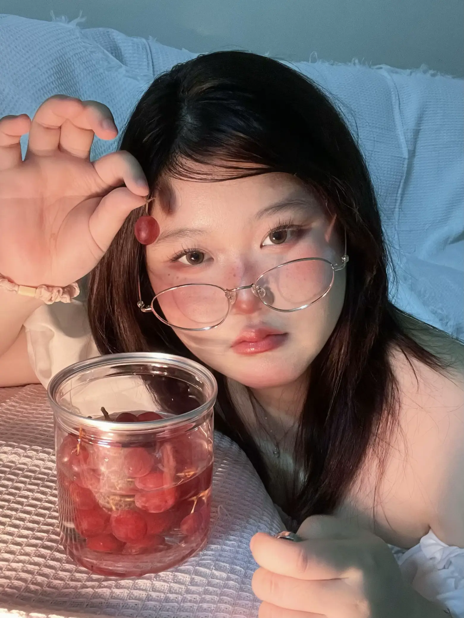 🍇แชร์ไอเดียถ่ายภาพง่ายๆในบ้าน Ep 01 | แกลเลอรีที่โพสต์โดย ผงแป้งจ๋ายี | Lemon8