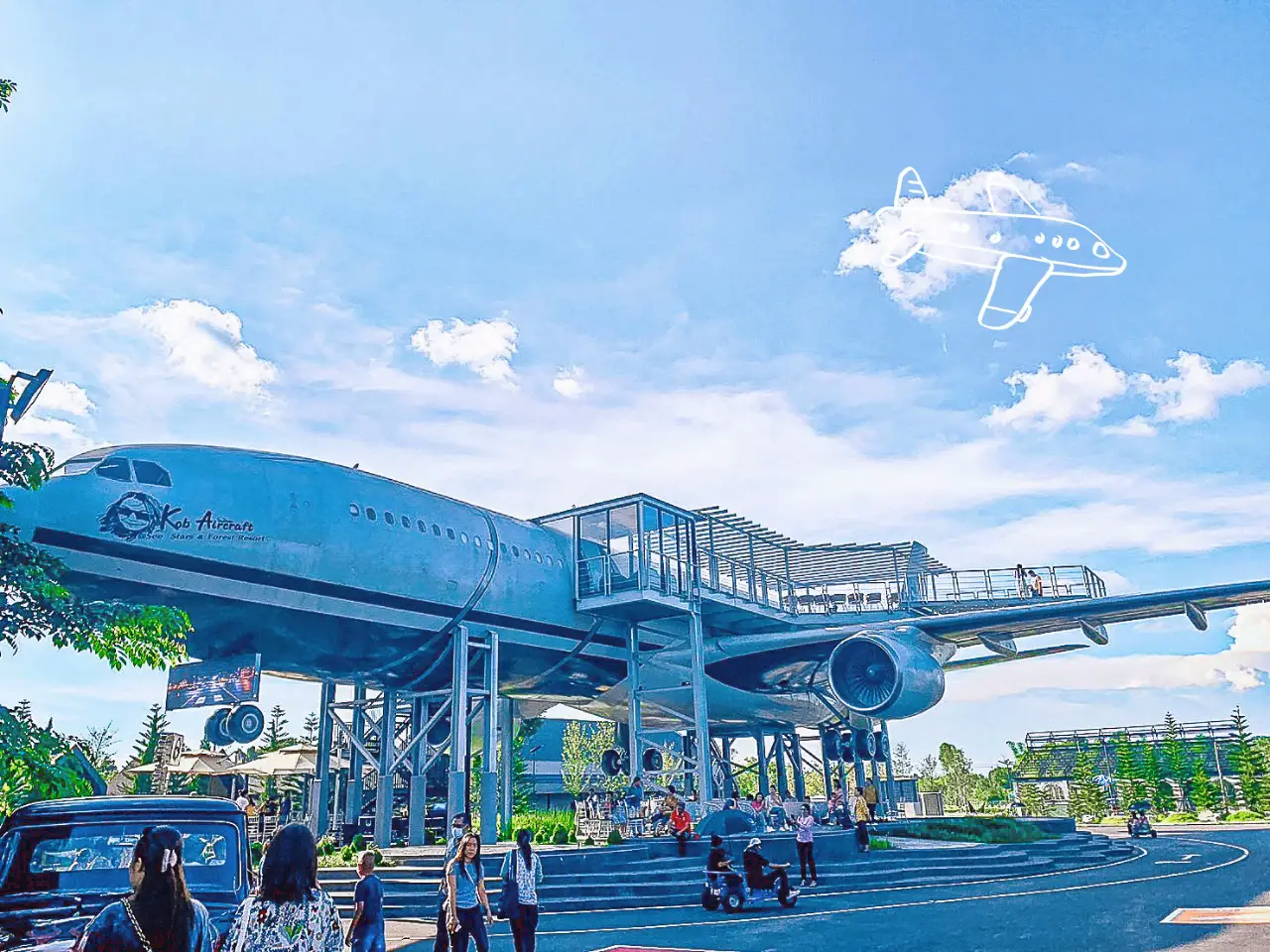 คาเฟ่เครื่องบิน | แกลเลอรีที่โพสต์โดย Thanaporn Kamja | Lemon8