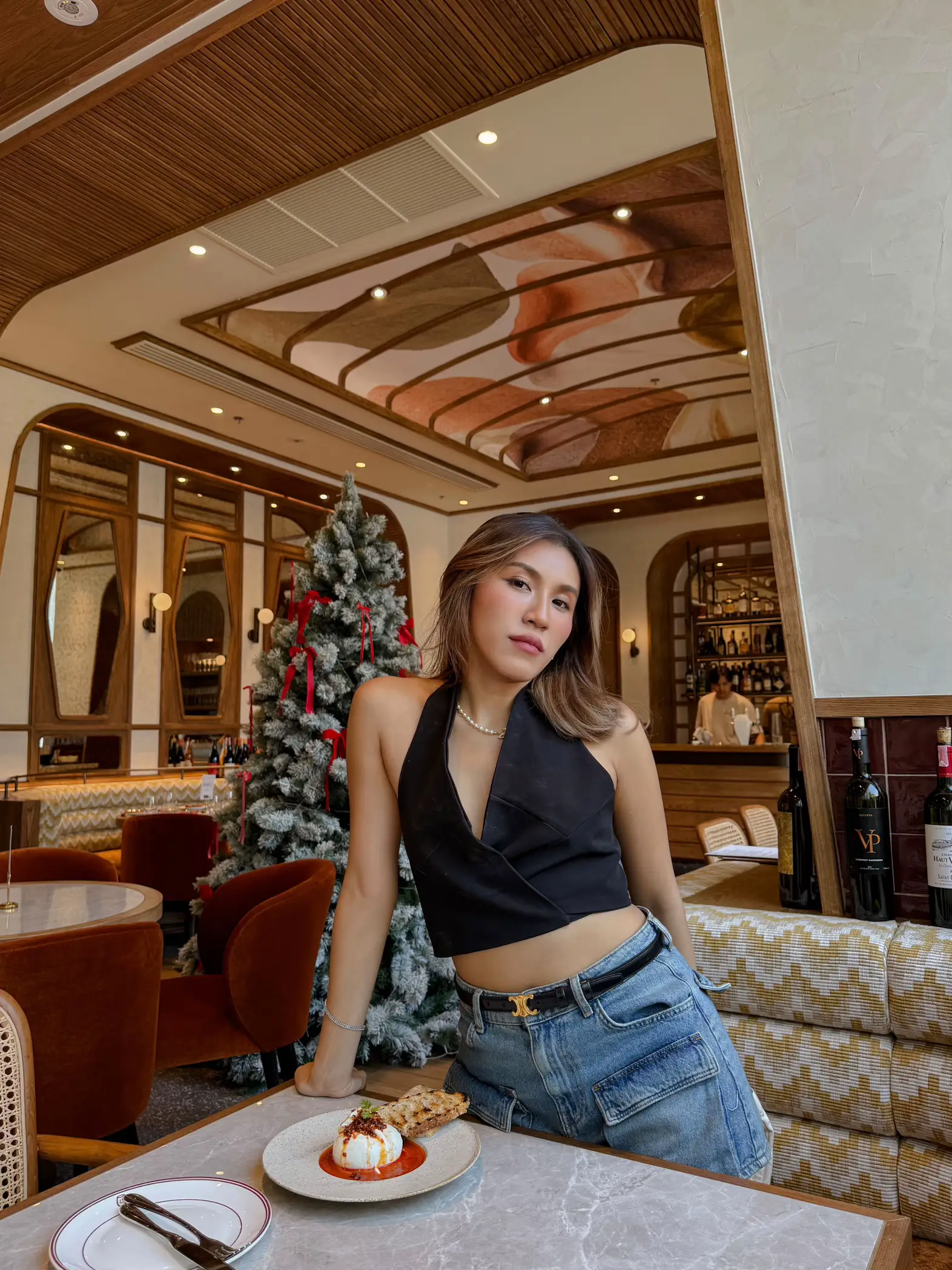 Black-Denim Outfit inspo 🖤 | แกลเลอรีที่โพสต์โดย RJ Mean | Lemon8