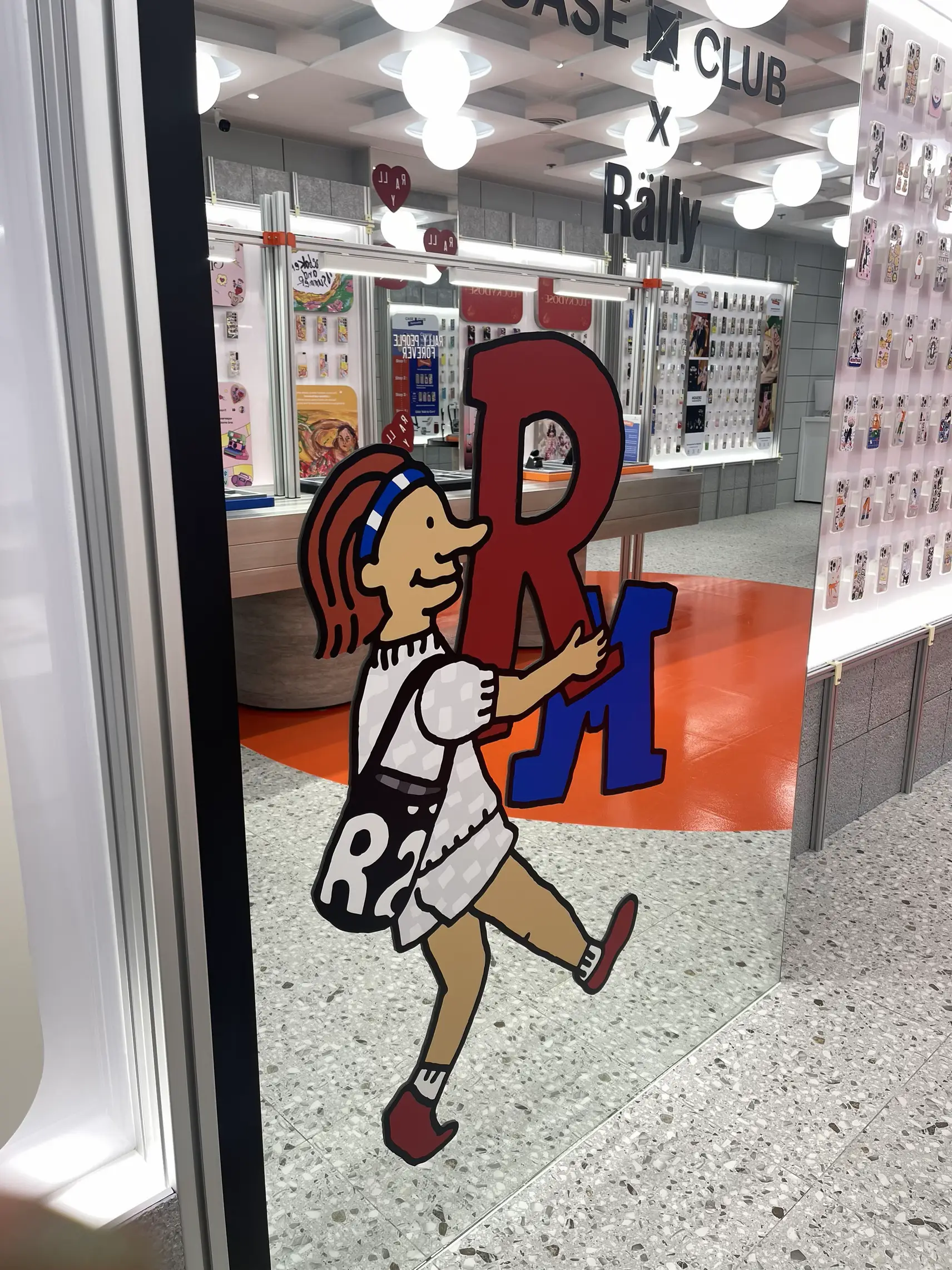 เคสแบรนด์ไทย Clase club x Rally Movement🎾♥️ | แกลเลอรีที่โพสต์โดย ...