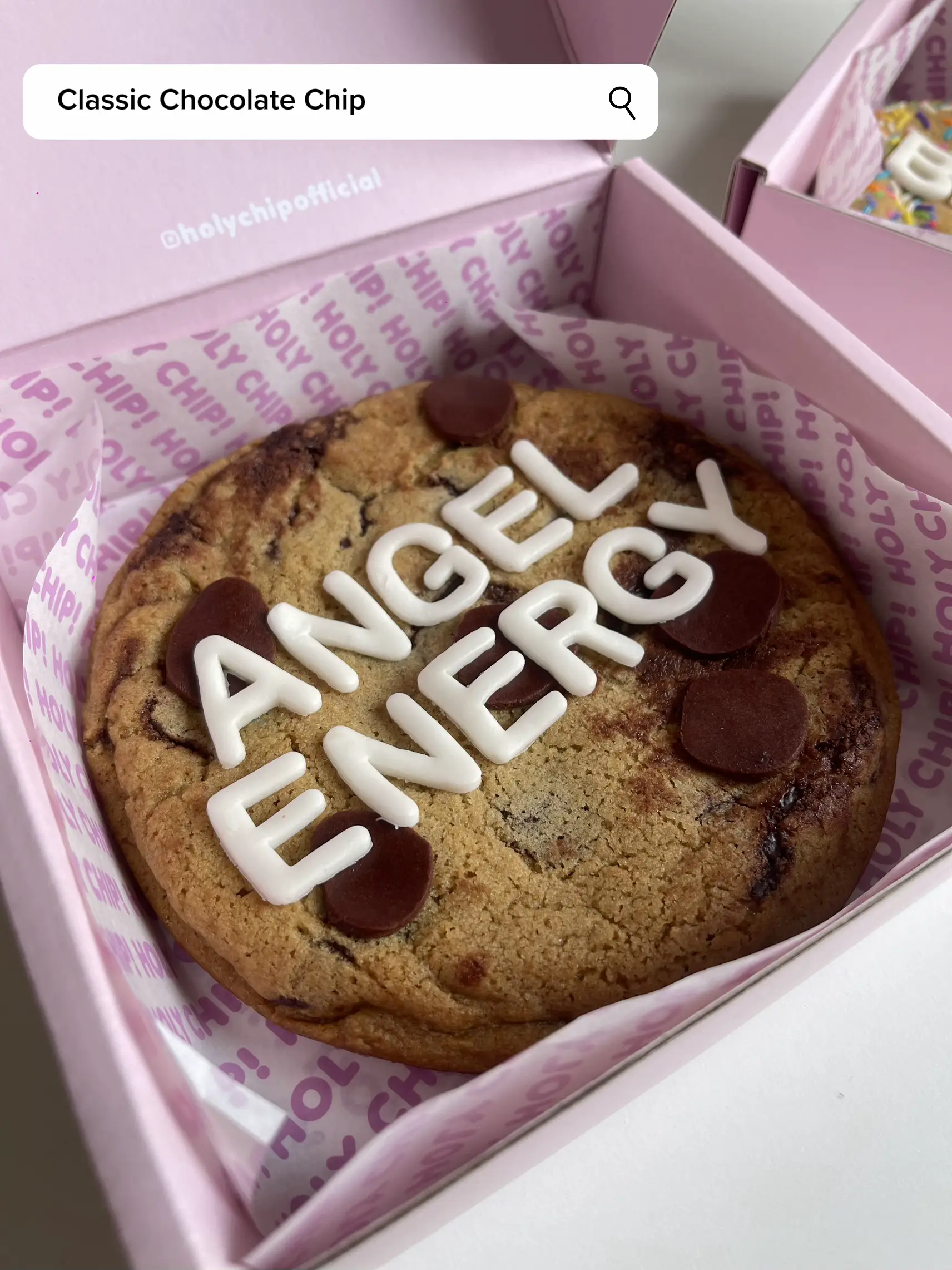 HOLY CHIP! คุกกี้ชิ้นโตที่สาวกคุกกี้ต้องห้ามพลาด 💗🍪 | แกลเลอรีที่โพสต์ ...