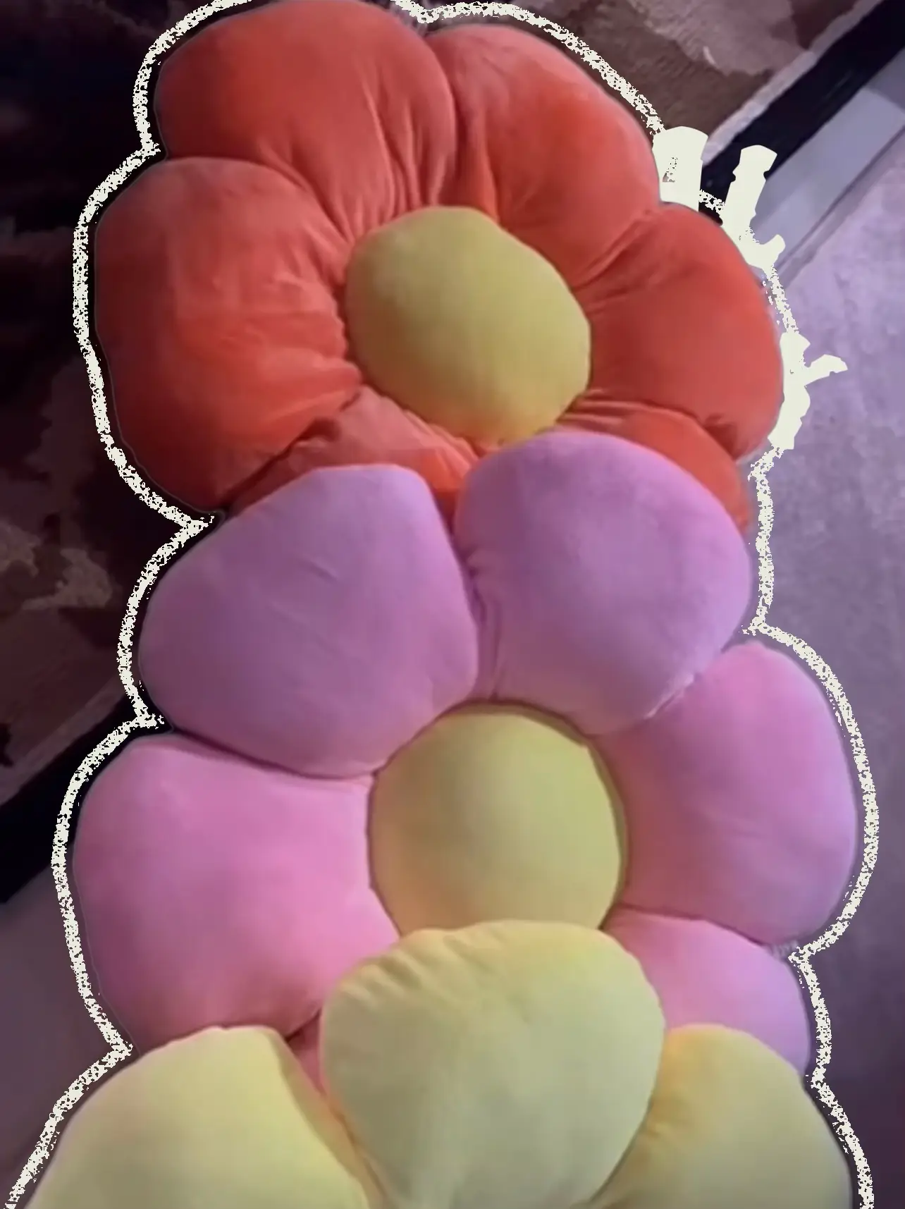 Bantal bunga 20 ribuan | Galeri diposting oleh Anitta° ⋆ | Lemon8