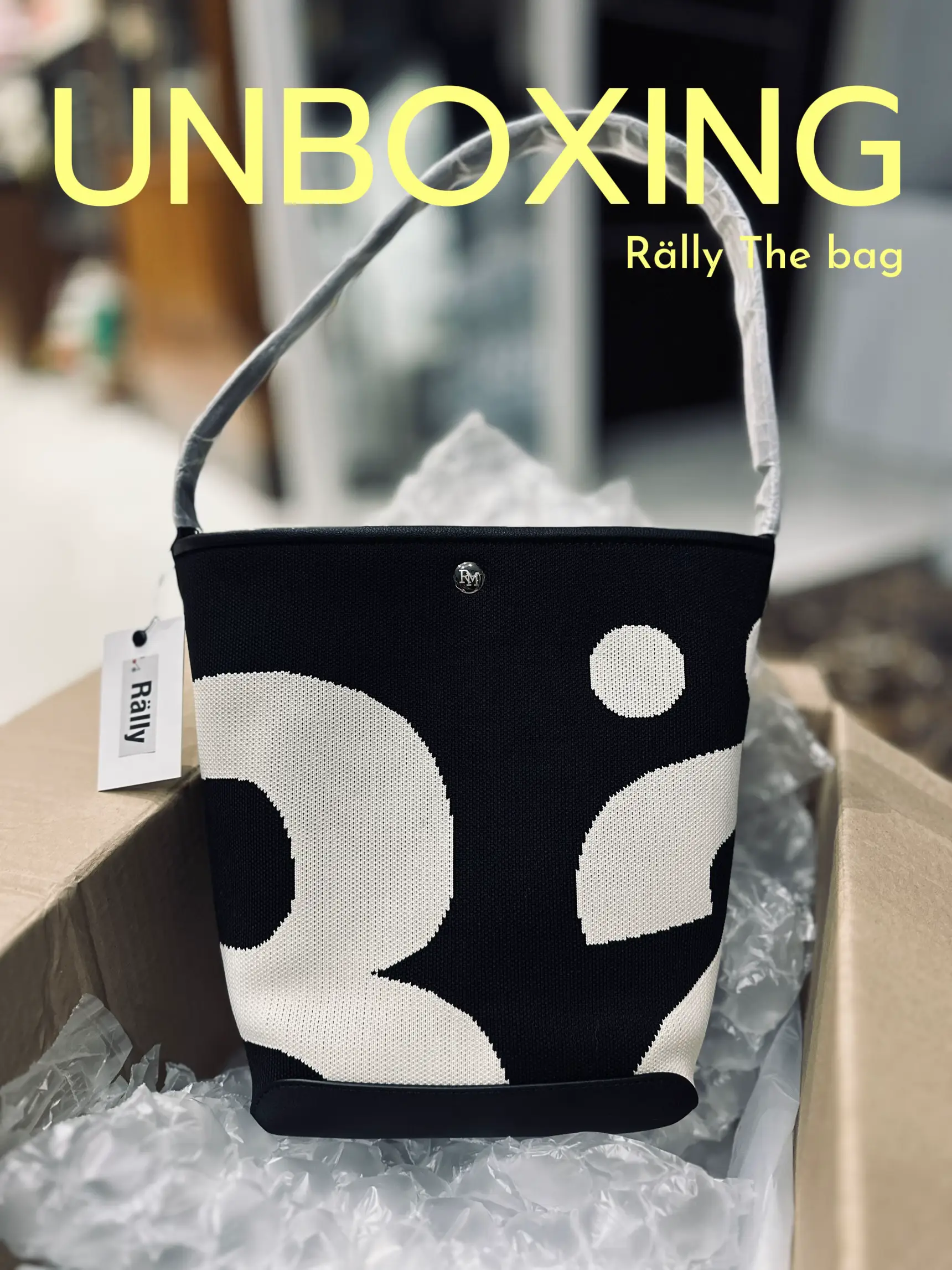 Rälly The bag ใส่กับลุคไหนก็รอด | แกลเลอรีที่โพสต์โดย Khun Aöm | Lemon8