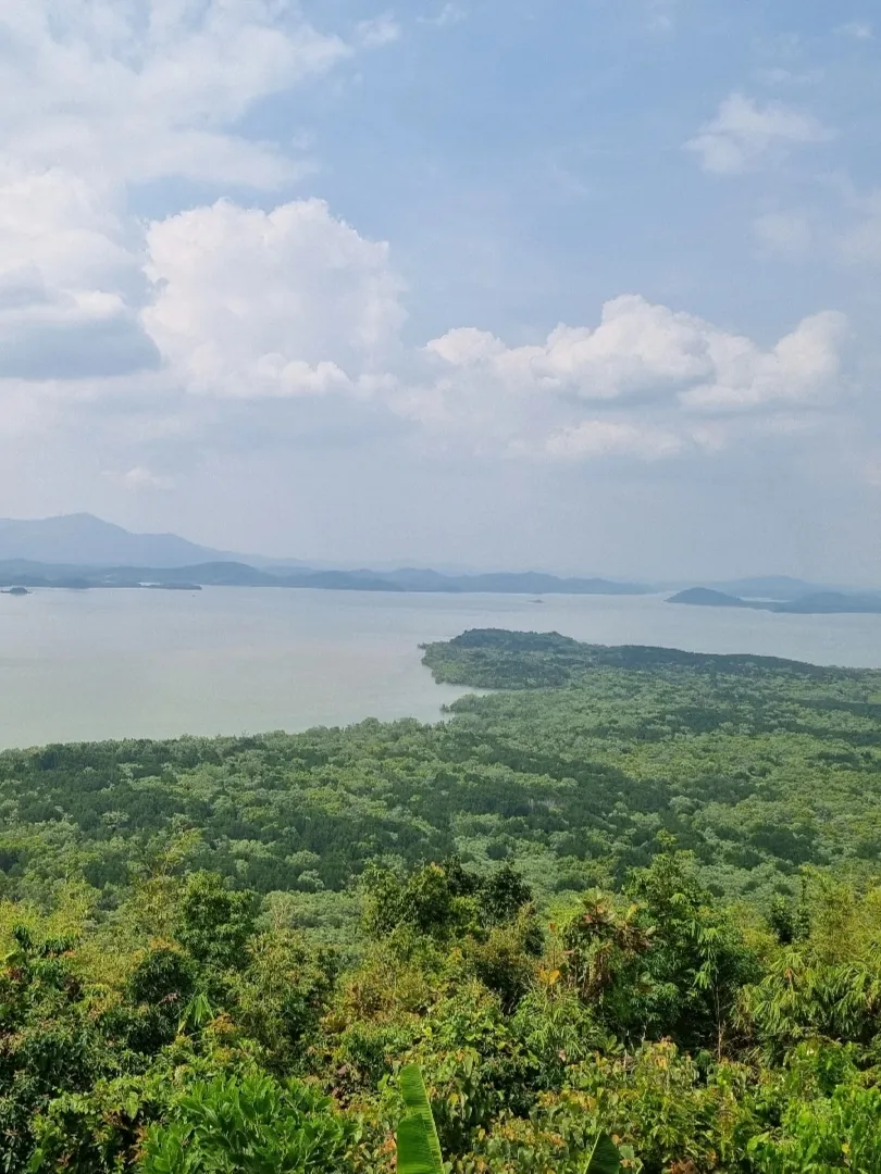 📍จุดชมวิวเขาคอม้า ระนอง | วิดีโอที่เผยแพร่โดย ⭐️Chollada🌙 | Lemon8