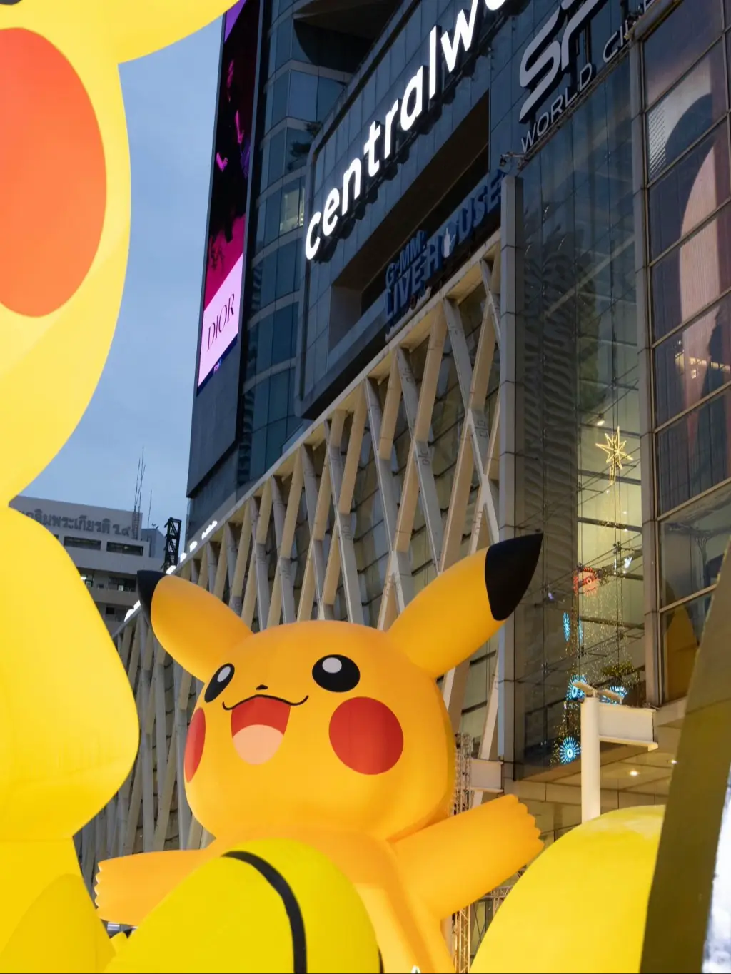 The Great Celebration x Pikachu 🎄 | แกลเลอรีที่โพสต์โดย ไปไหนกัน | Lemon8