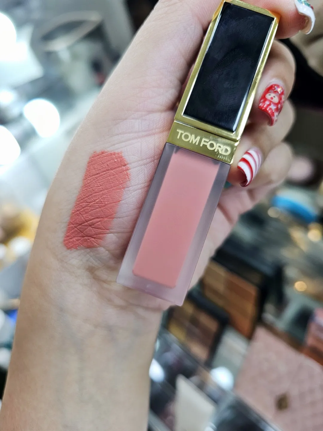 TOM FORD สีใหม่ ชมพูลูกคุณหนู💗💋 | แกลเลอรีที่โพสต์โดย Naomi86 | Lemon8