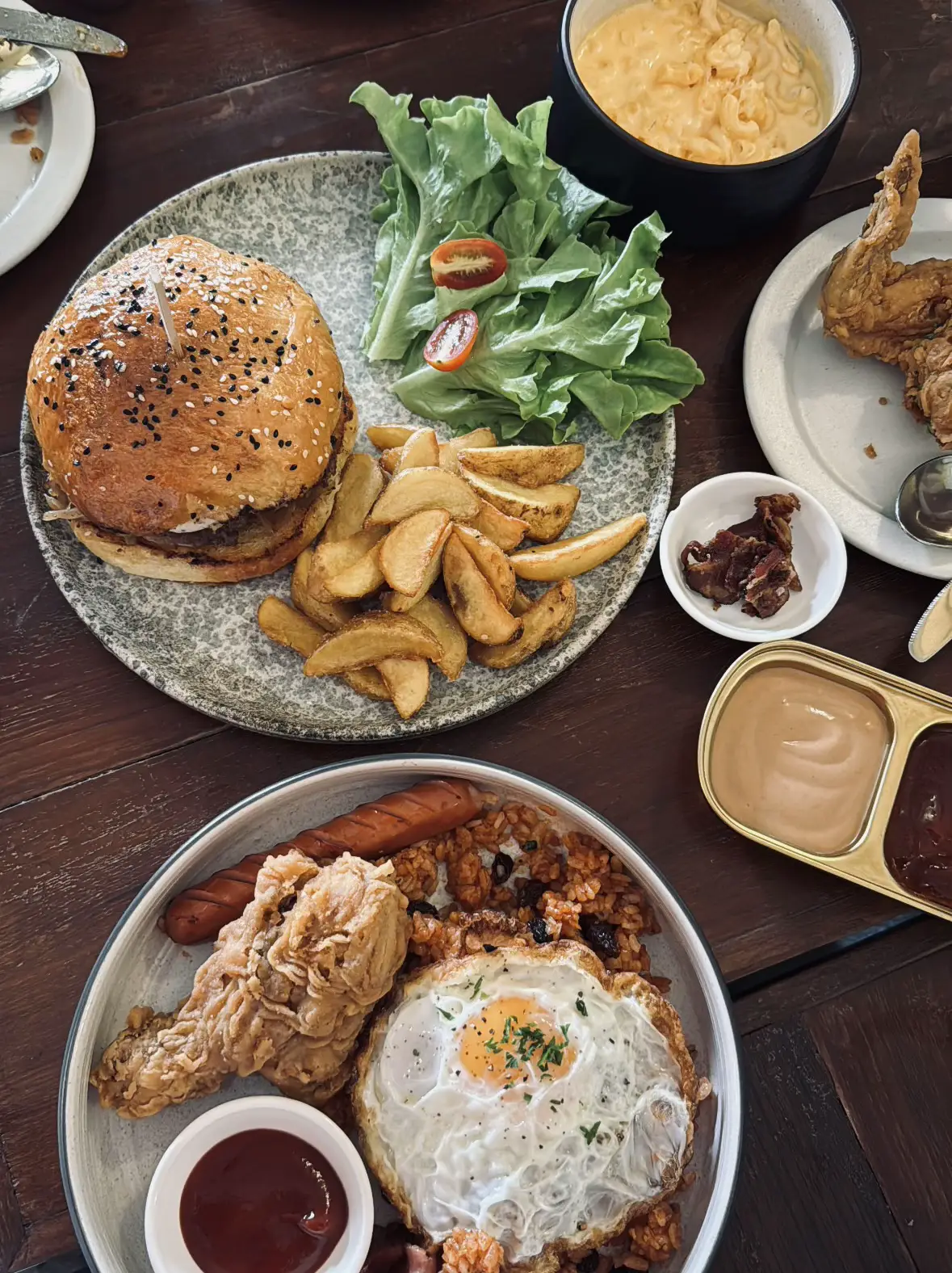 Chayaa Mansri Fried Chicken : ฉายา แม้นศรี | แกลเลอรีที่โพสต์โดย โตงเตง ...