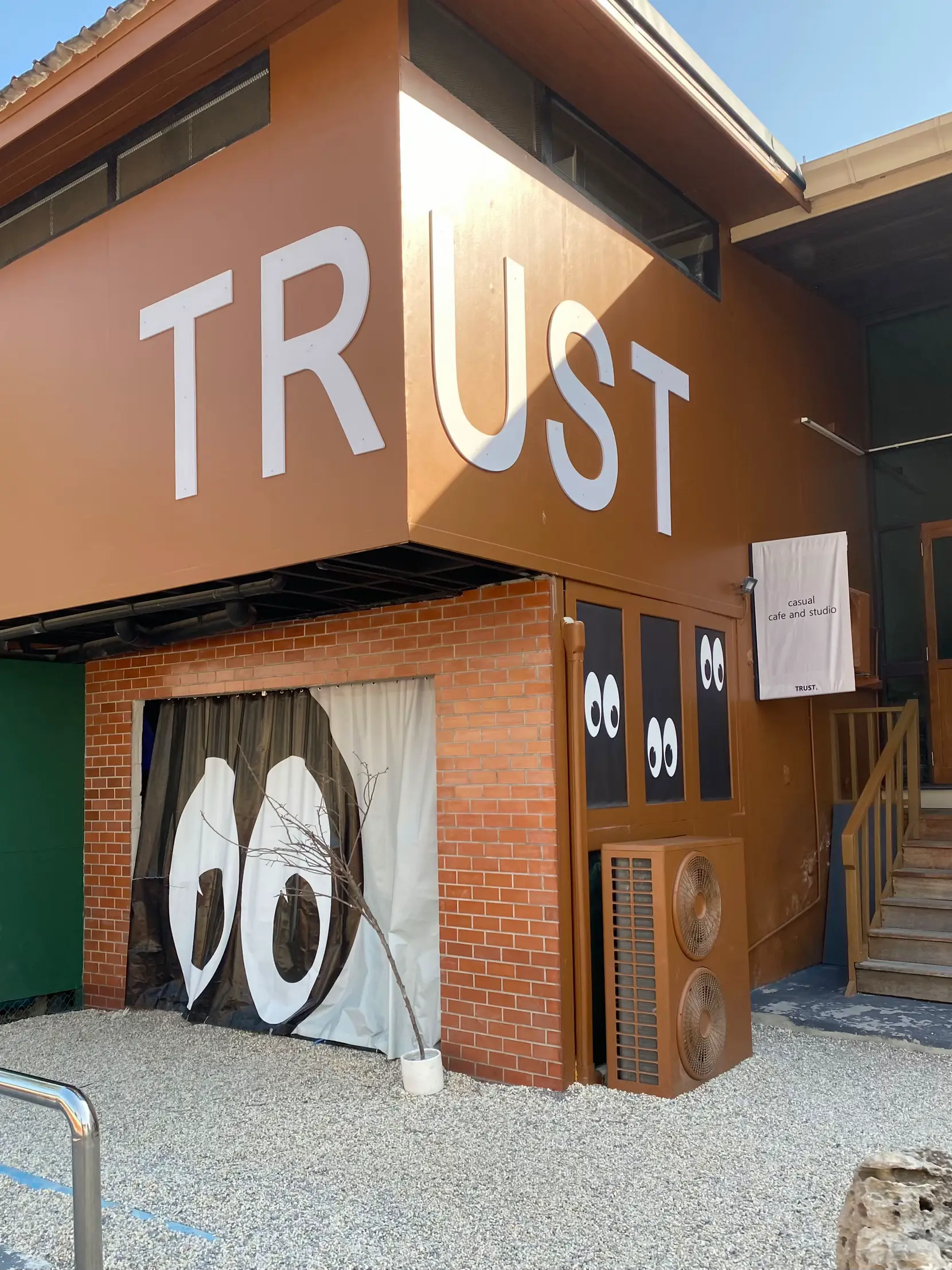 TRUST Cafe Ari Neighborhood | Gallery posted by Bumrptb | Lemon8