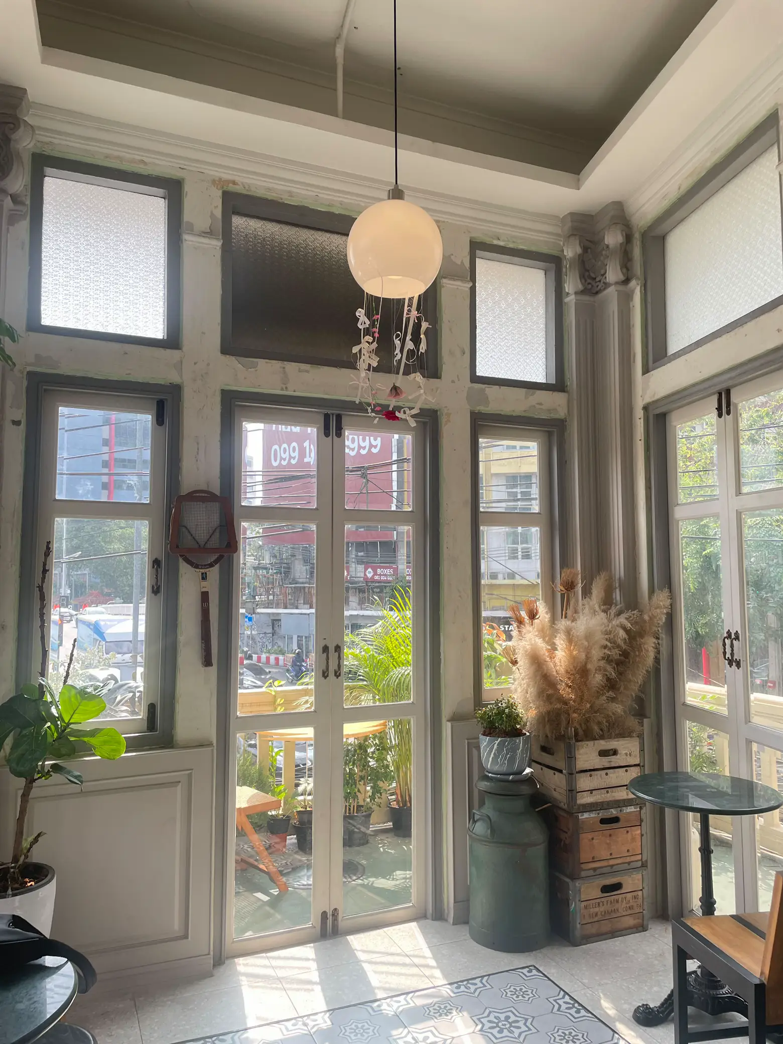 Maithe’ คาเฟ่ไม่ลับย่านหัวลำโพง🏹🥂 | แกลเลอรีที่โพสต์โดย Wiidearin | Lemon8