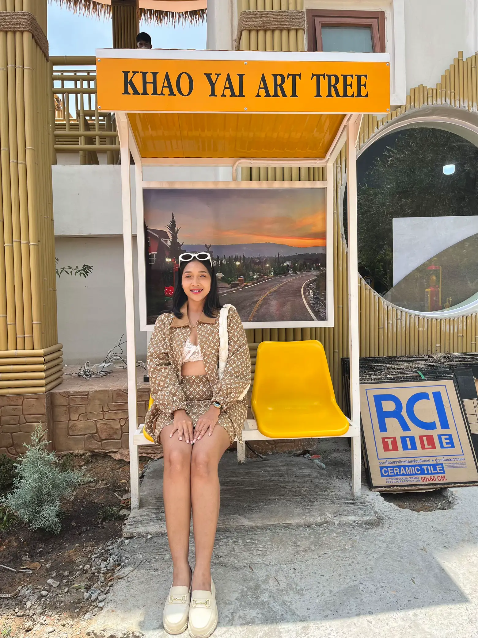 Khao Yai Art Tree 📸 | แกลเลอรีที่โพสต์โดย GLUAY.PING | Lemon8