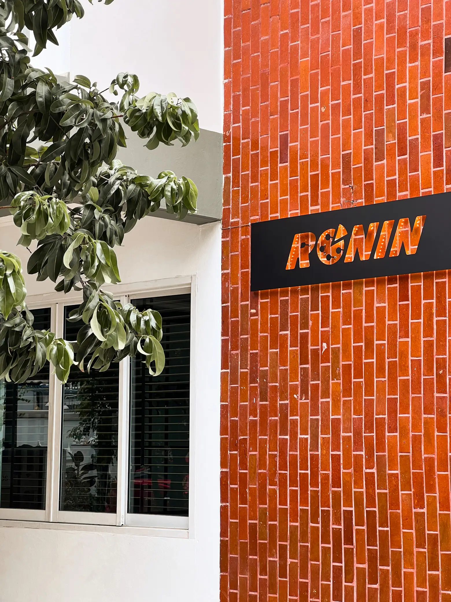RONIN PIZZA เปิดสาขาใหม่ที่ลาดพร้าวแล้ว 🍕🎉 | แกลเลอรีที่โพสต์โดย Check ...