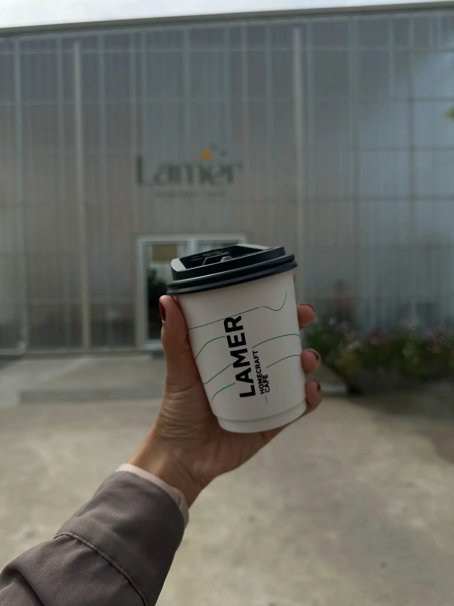 Lamer homecraft cafe | แกลเลอรีที่โพสต์โดย Julamanee | Lemon8